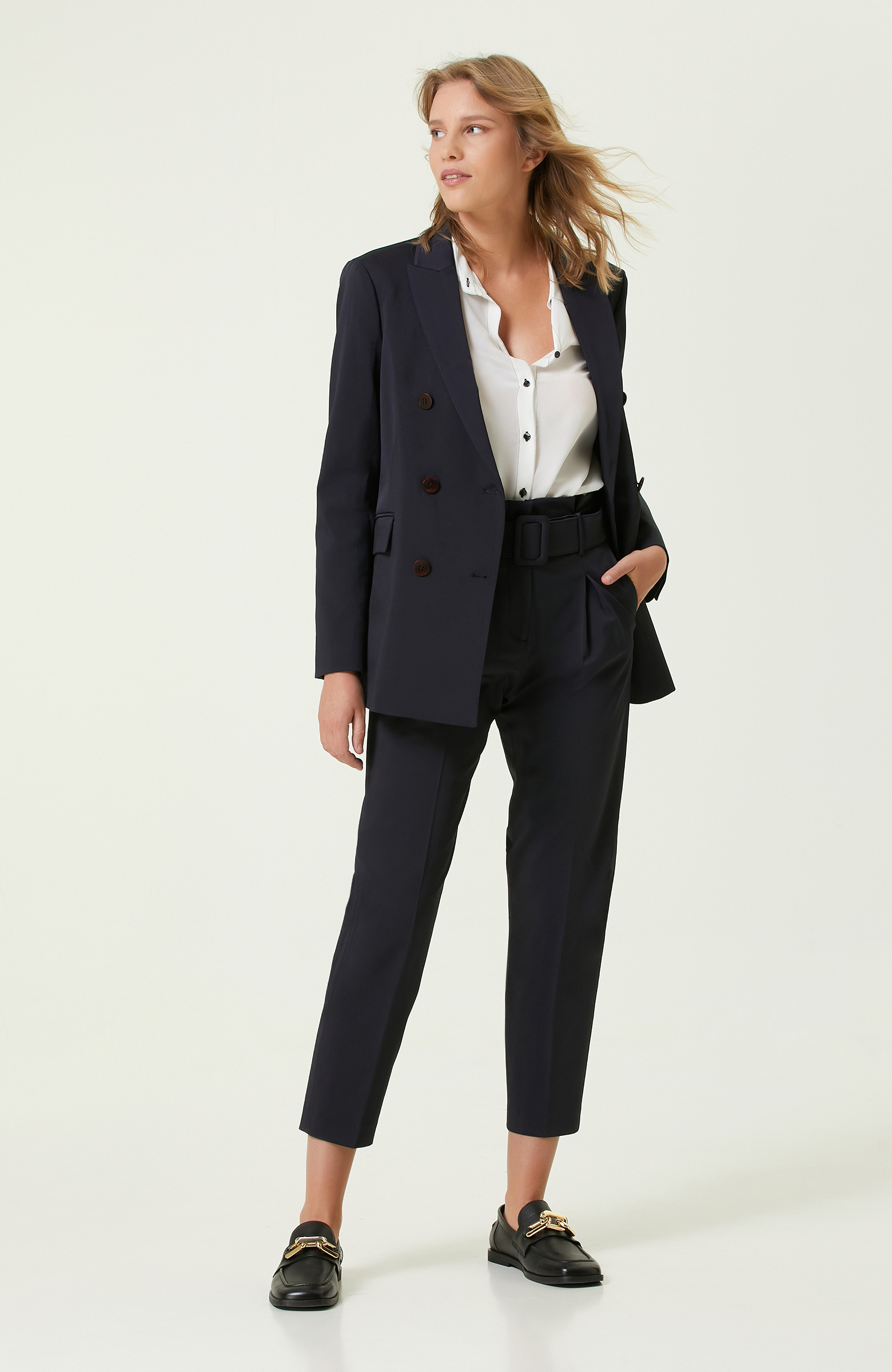 Regular Fit Lacivert Pantolon