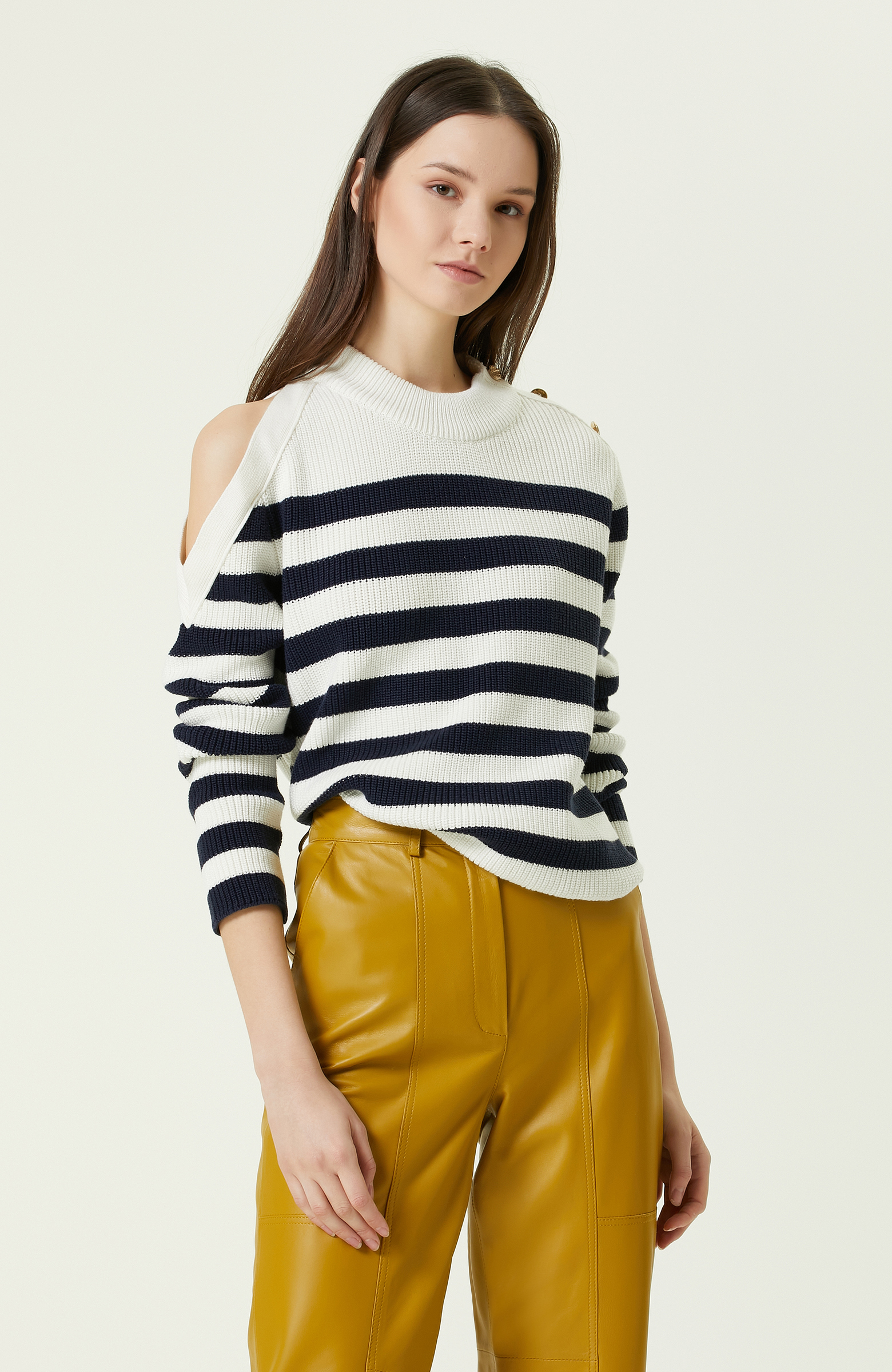 Basic Fit Lacivert Beyaz Kazak Basic Fit Lacivert Beyaz Kazak