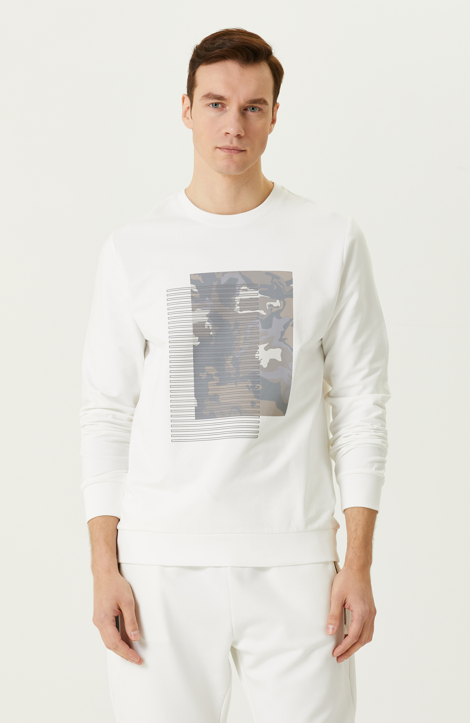 Ekru Sweatshirt