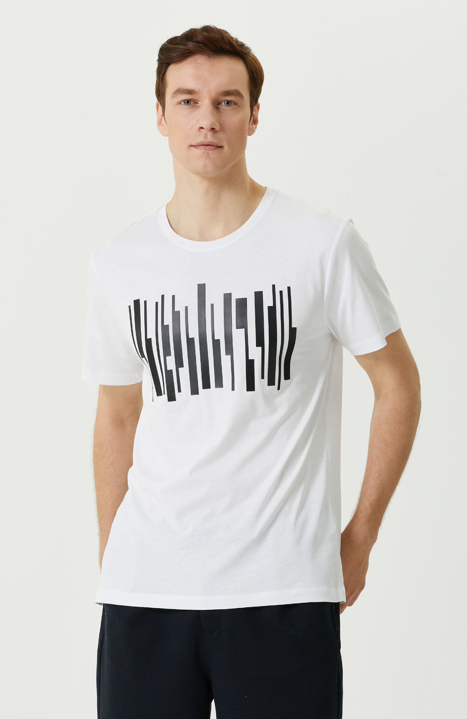 Slim Fit Beyaz T-shirt