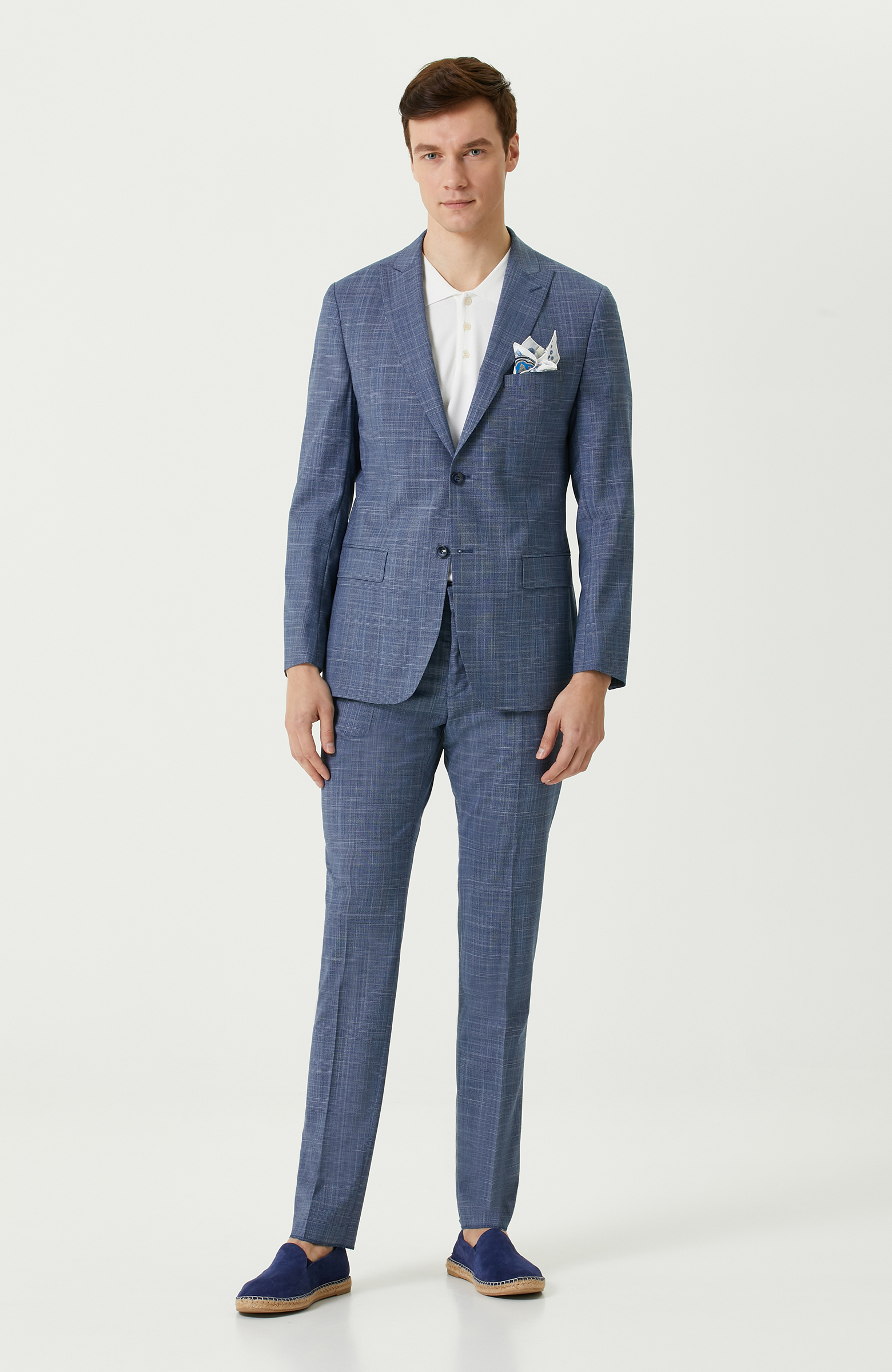 Mavi Ekoseli Takım Elbise Mavi Ekoseli Takım Elbise