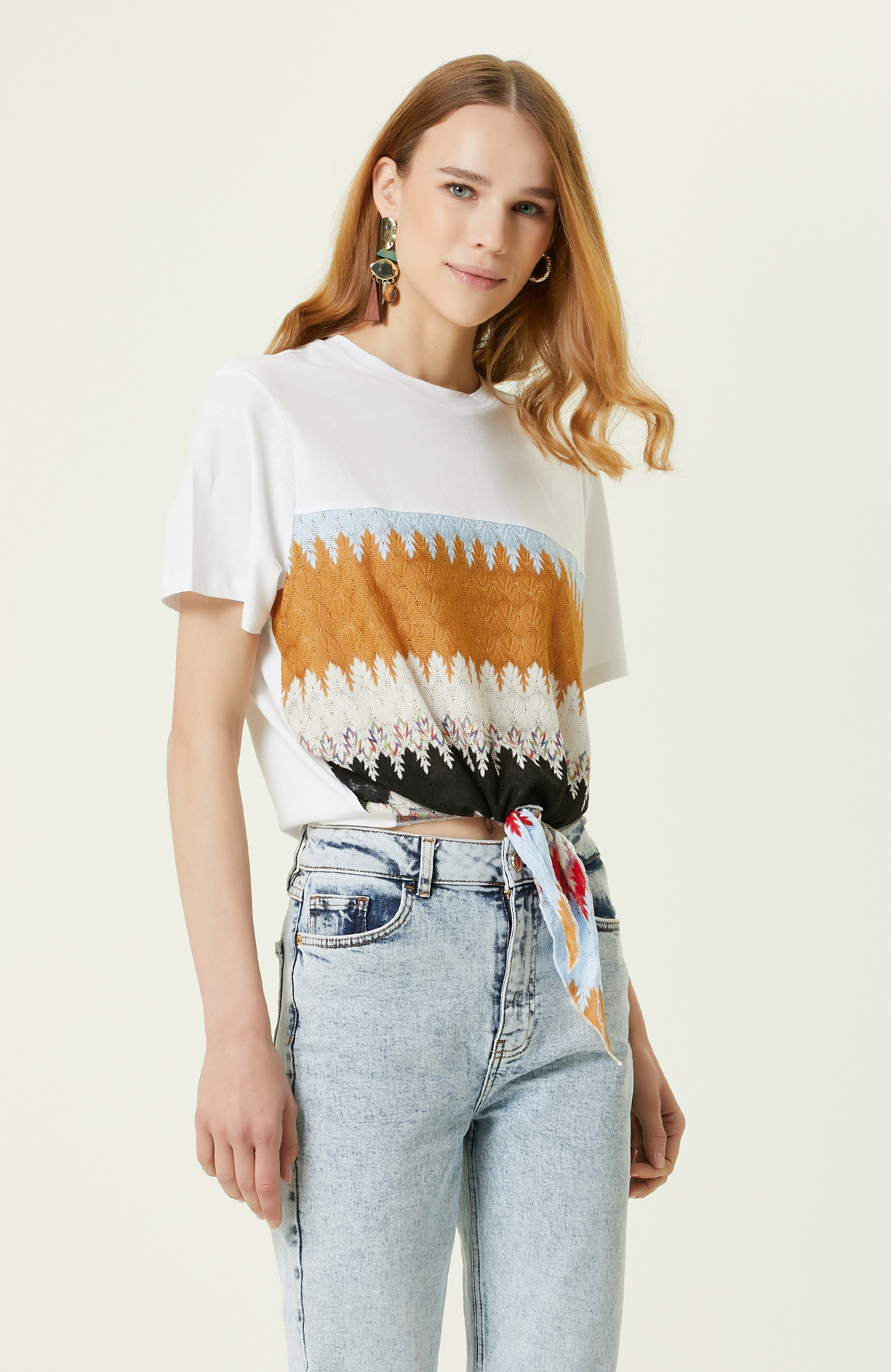 Beyaz Desenli T-shirt