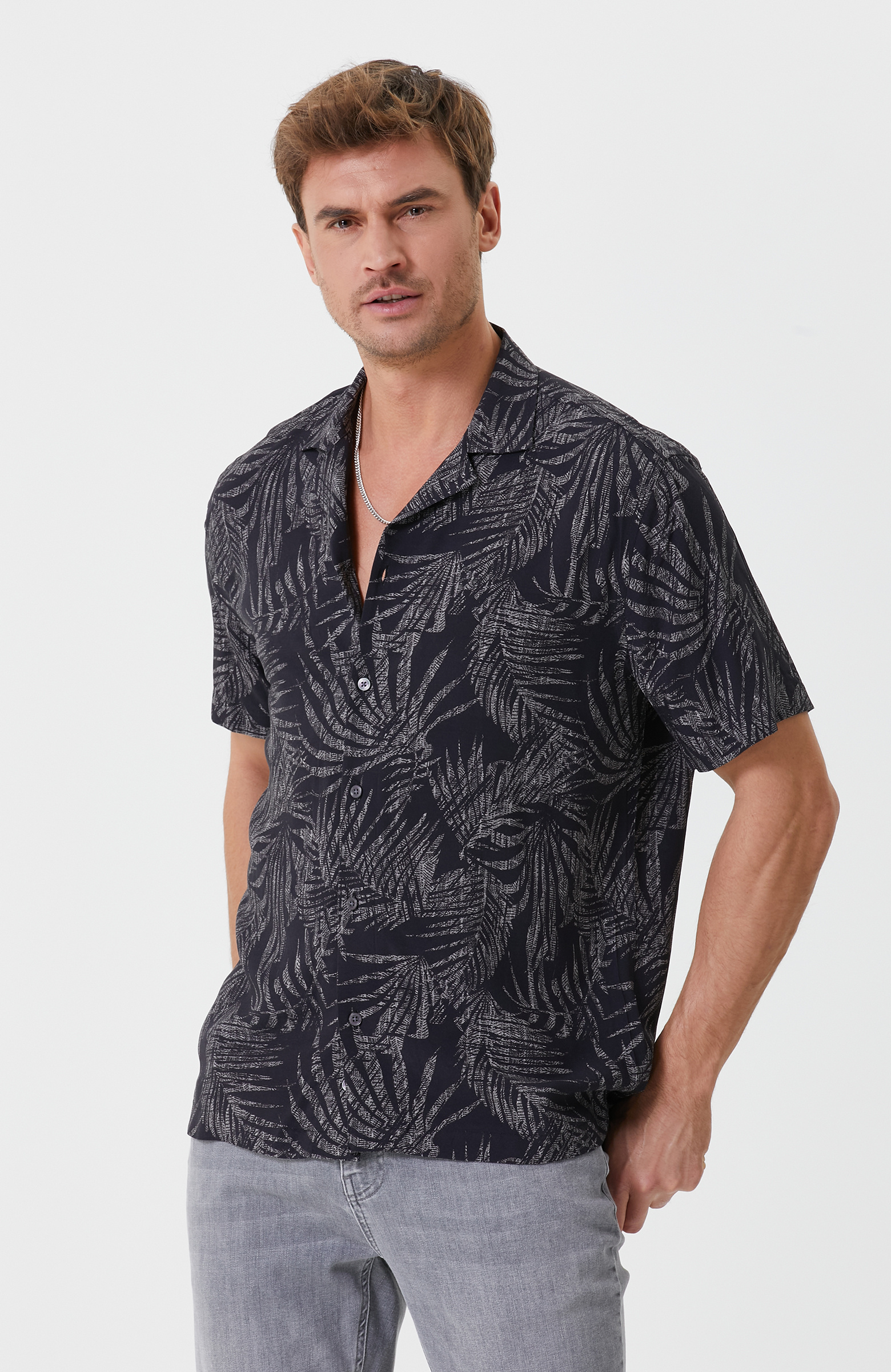 Comfort Fit Siyah Gömlek