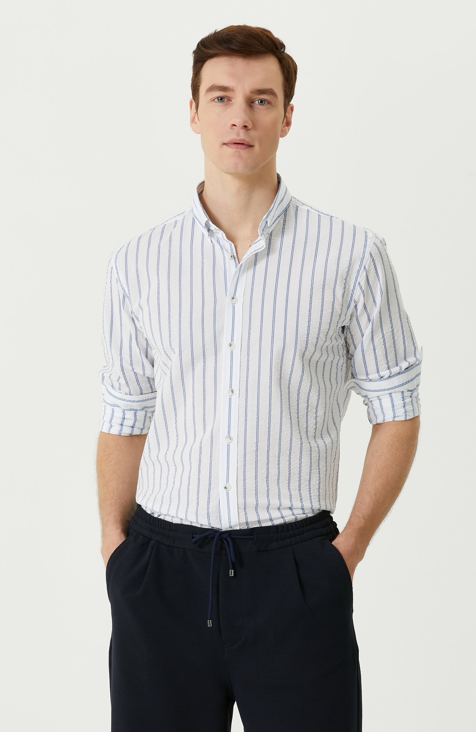 Slim Fit Beyaz Saks Gömlek Slim Fit Beyaz Saks Gömlek