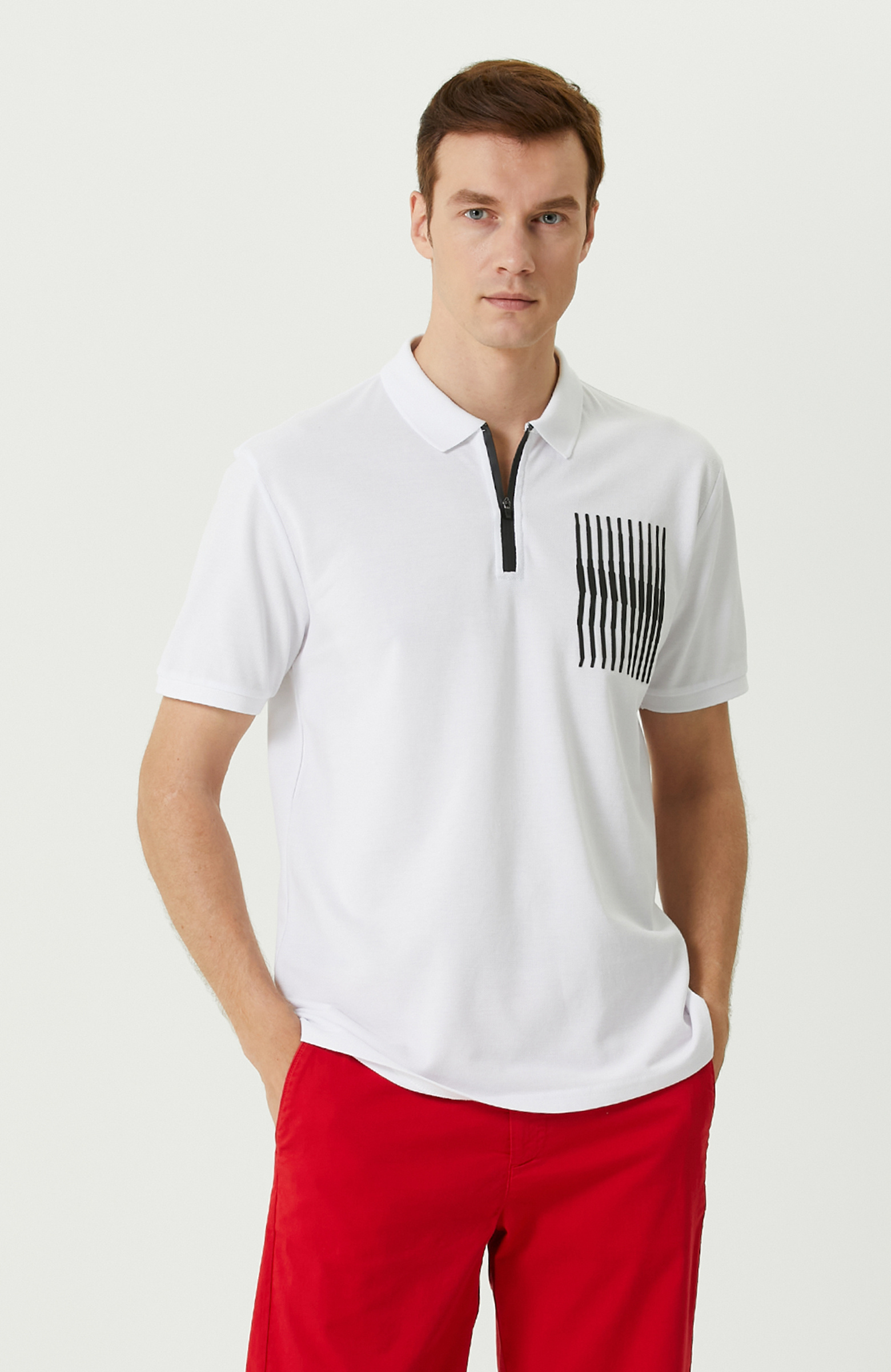 Beyaz Polo Yaka T-shirt