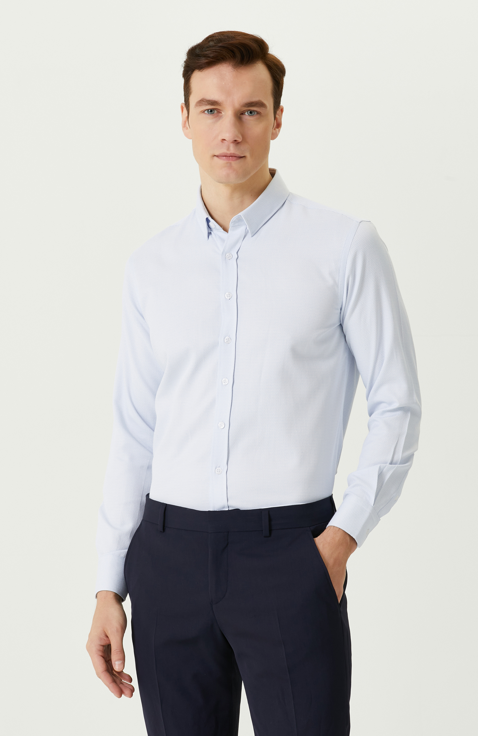 Slim Fit Mavi Beyaz Gömlek Slim Fit Mavi Beyaz Gömlek