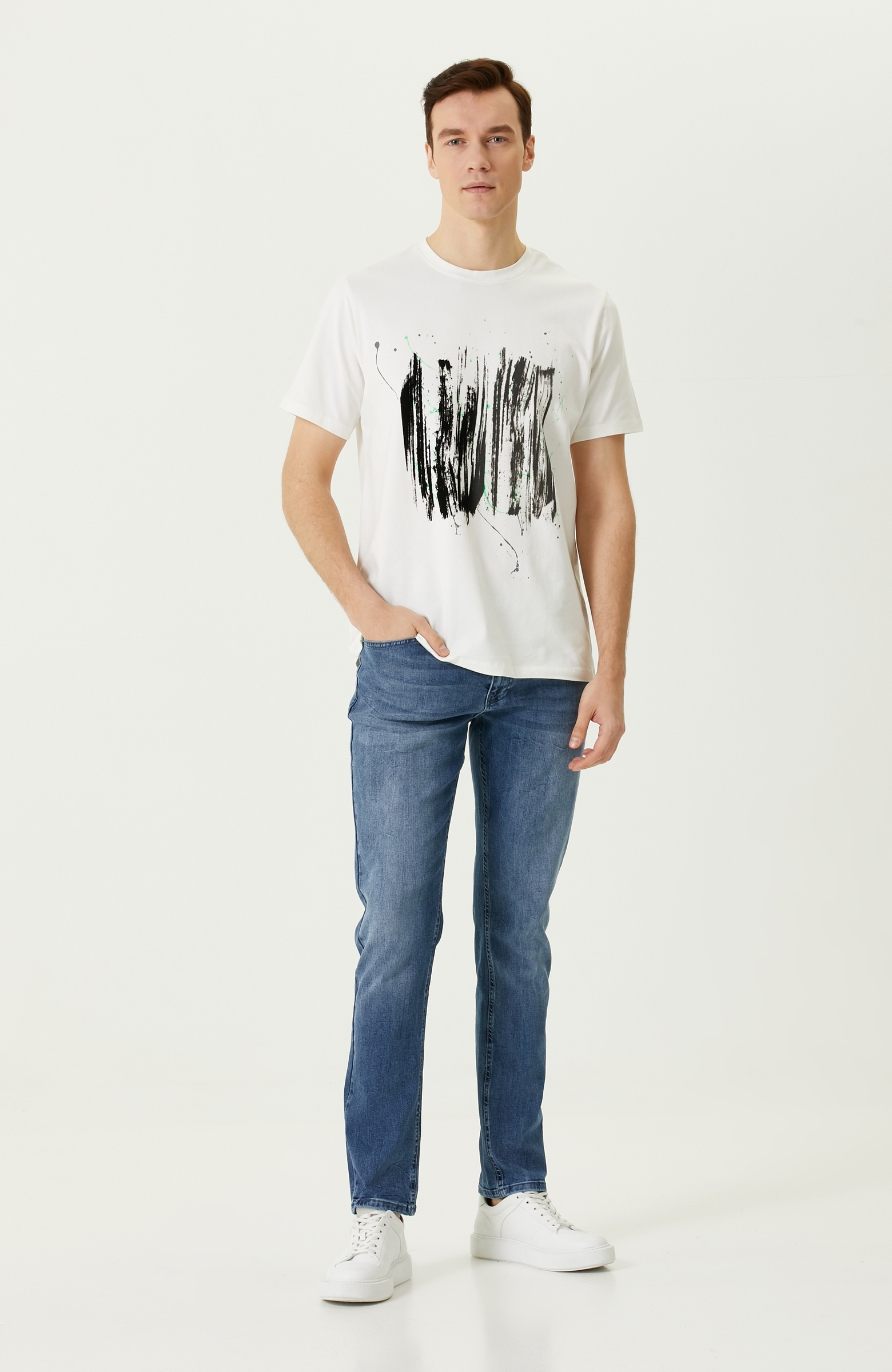 Slim Fit Açık Mavi Denim Pantolon Slim Fit Açık Mavi Denim Pantolon