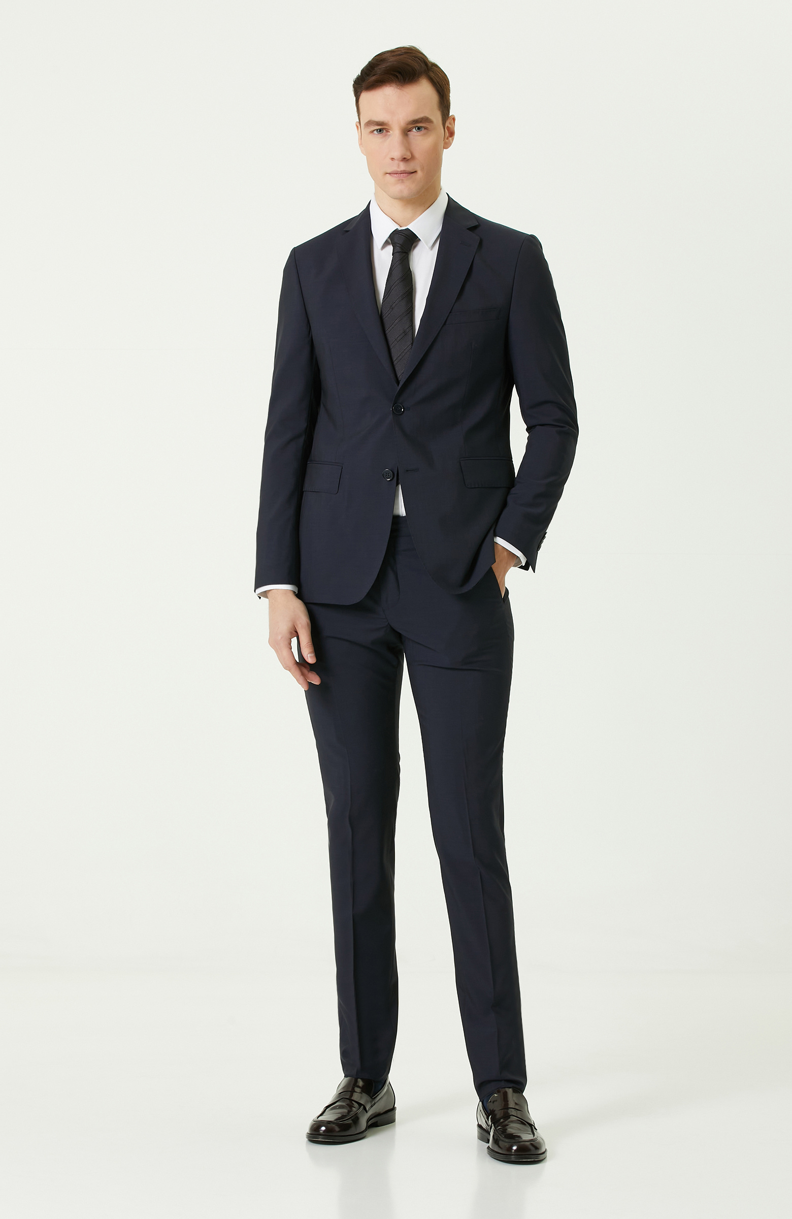 California Lacivert Yün Takım Elbise