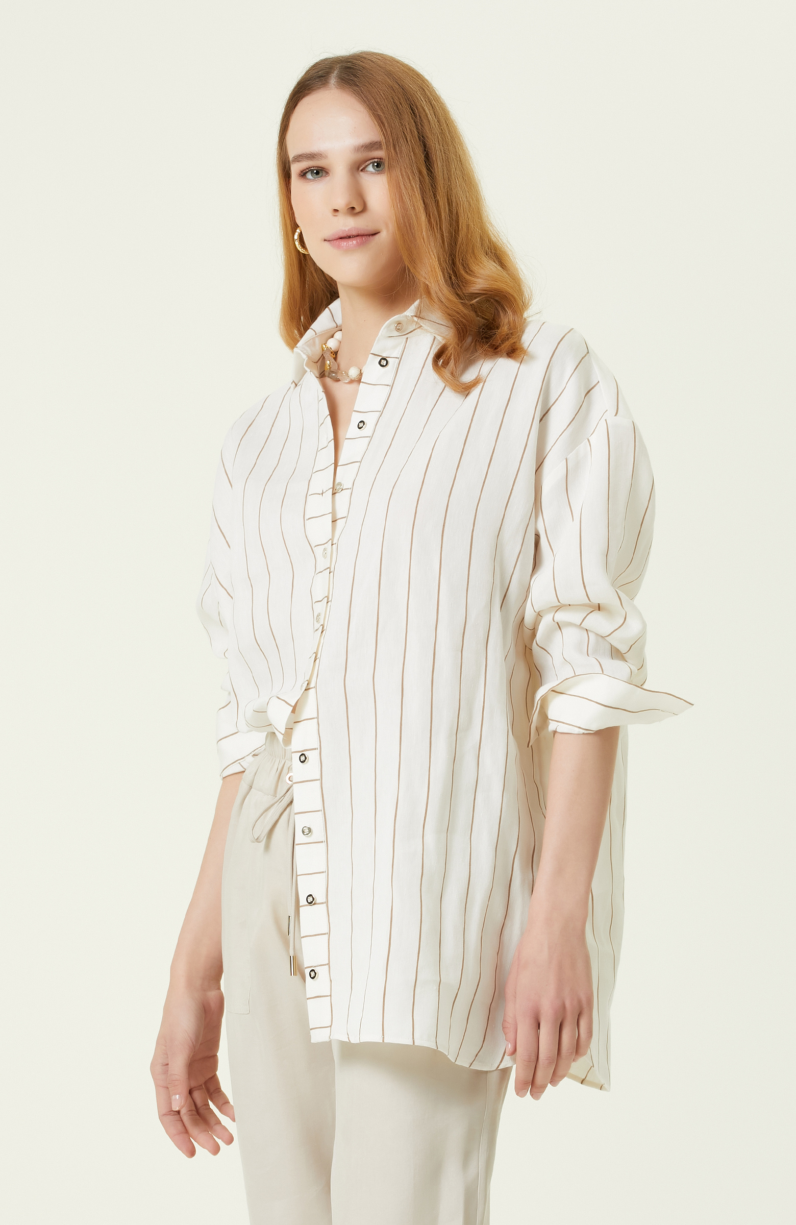 Regular Fit Ekru Keten Gömlek