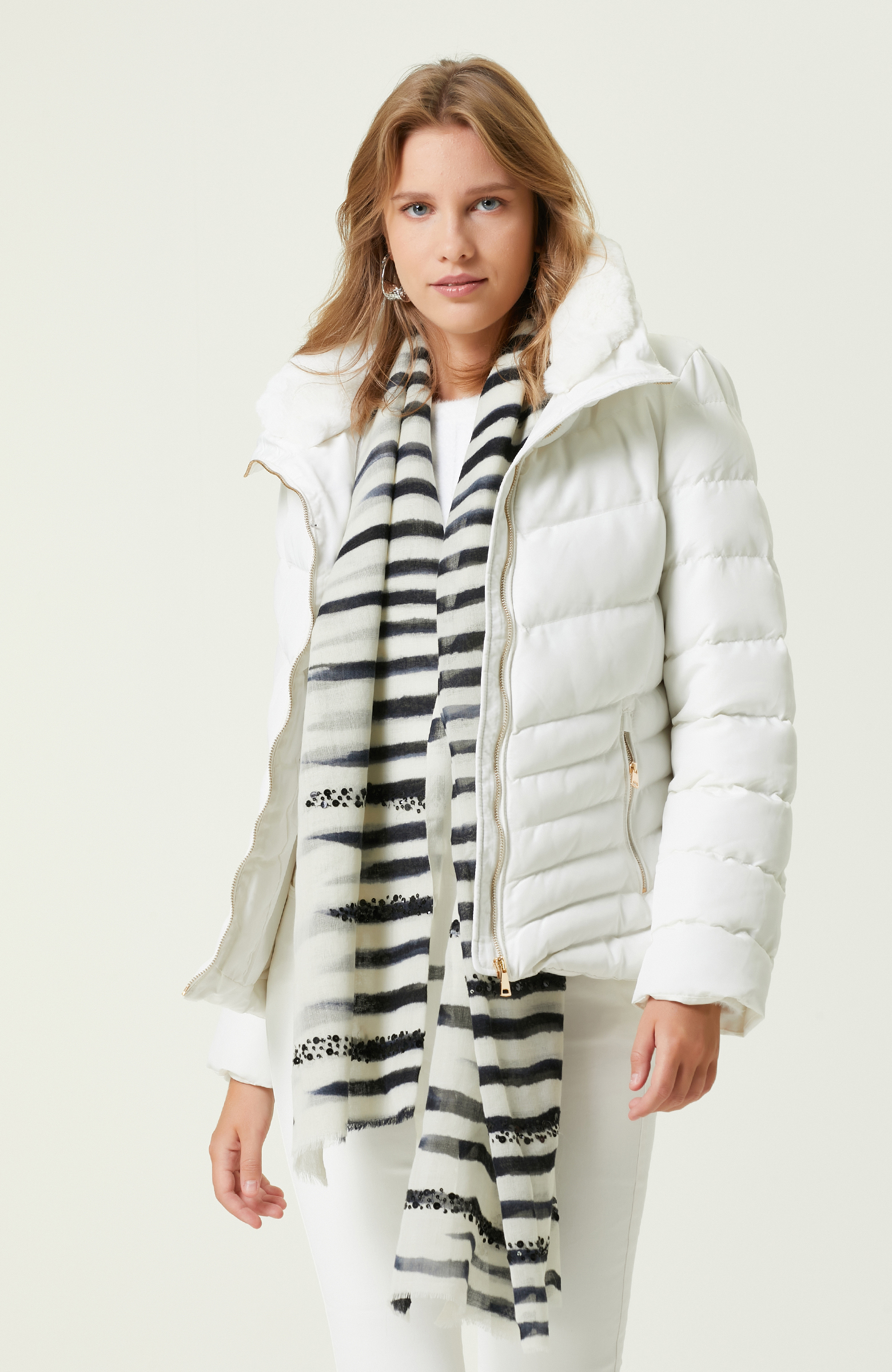 Basic Fit Ekru Kapitoneli Mont Basic Fit Ekru Kapitoneli Mont