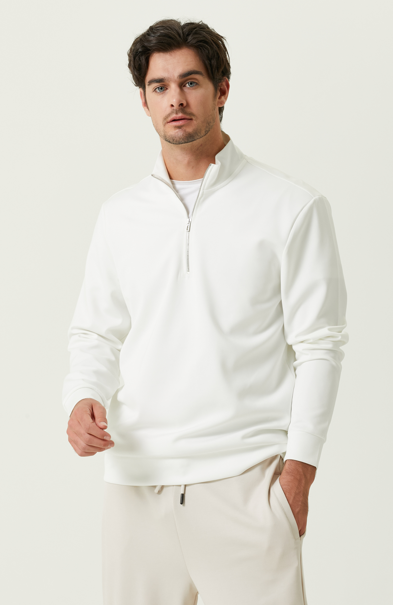 Slim Fit Ekru Sweatshirt