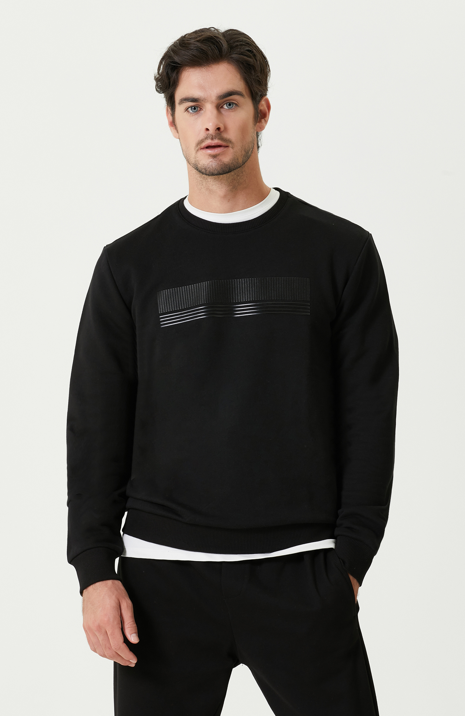 Slim Fit Siyah Sweatshirt