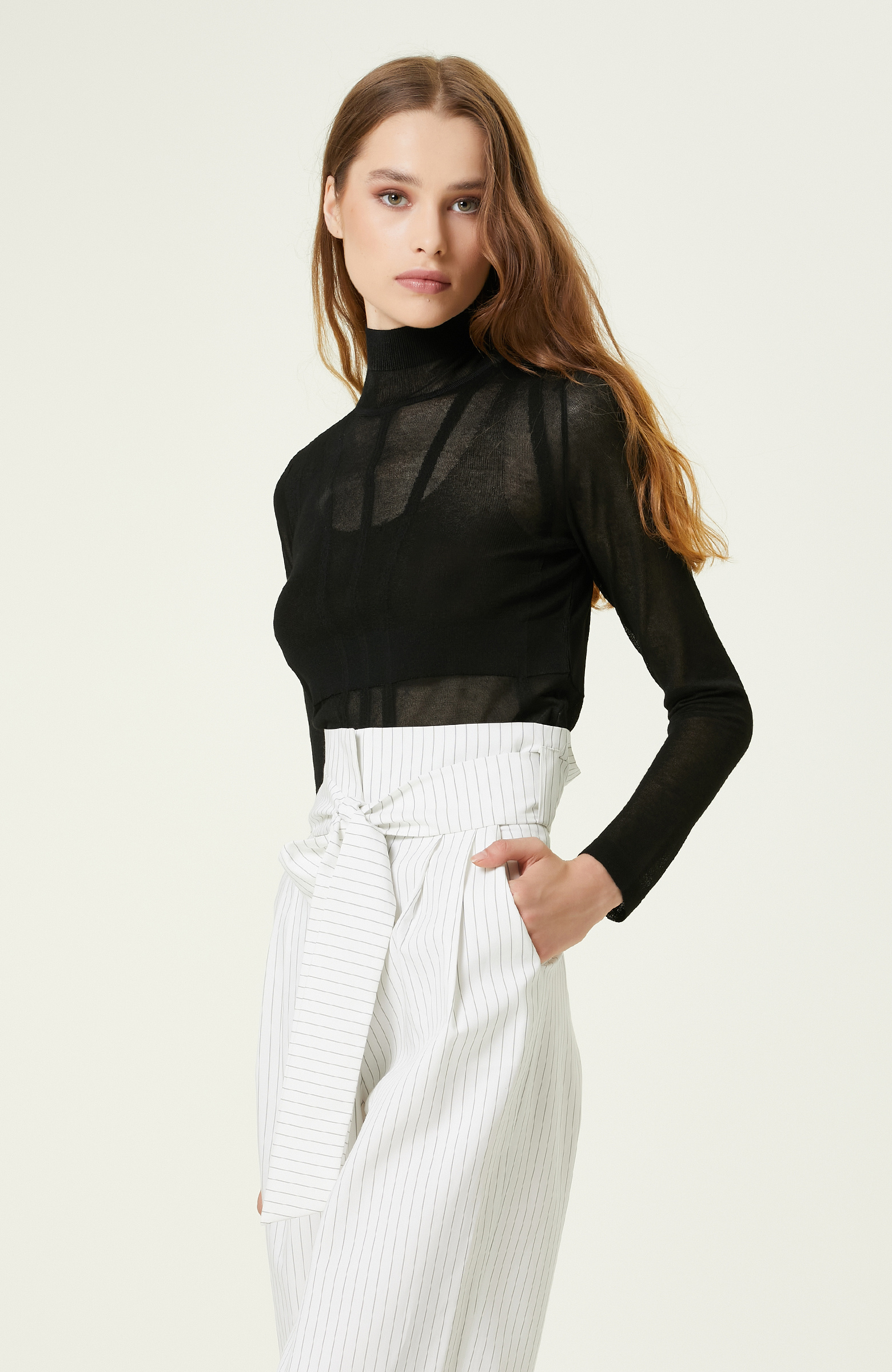 Slim Fit Siyah Kazak