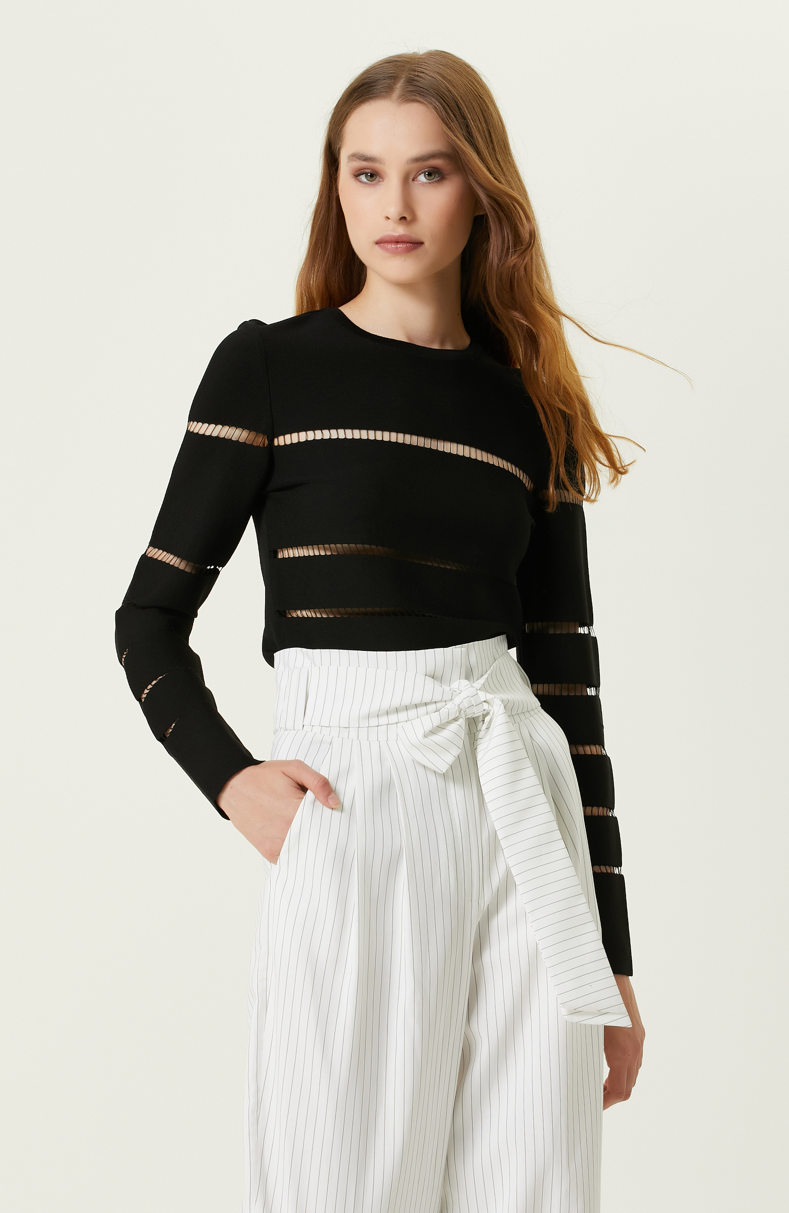 Basic Fit Siyah Kazak