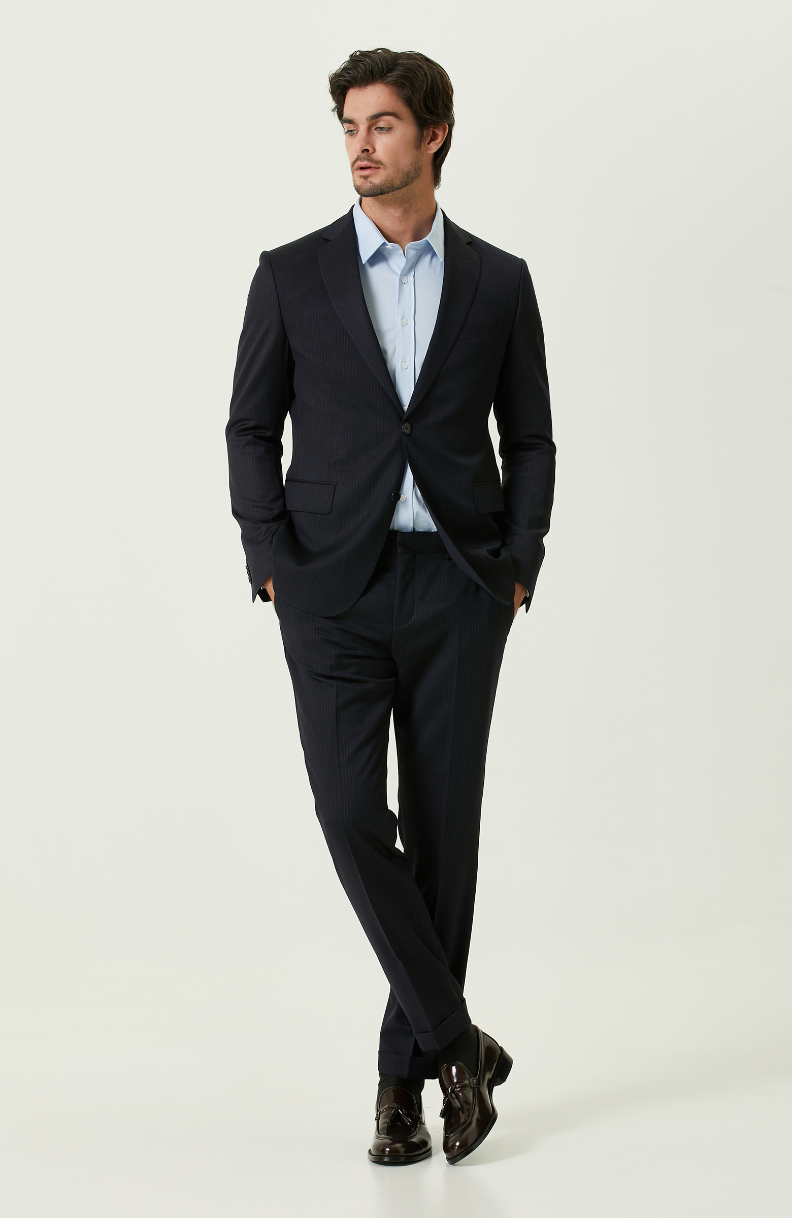 Lacivert Çizgili Takım Elbise