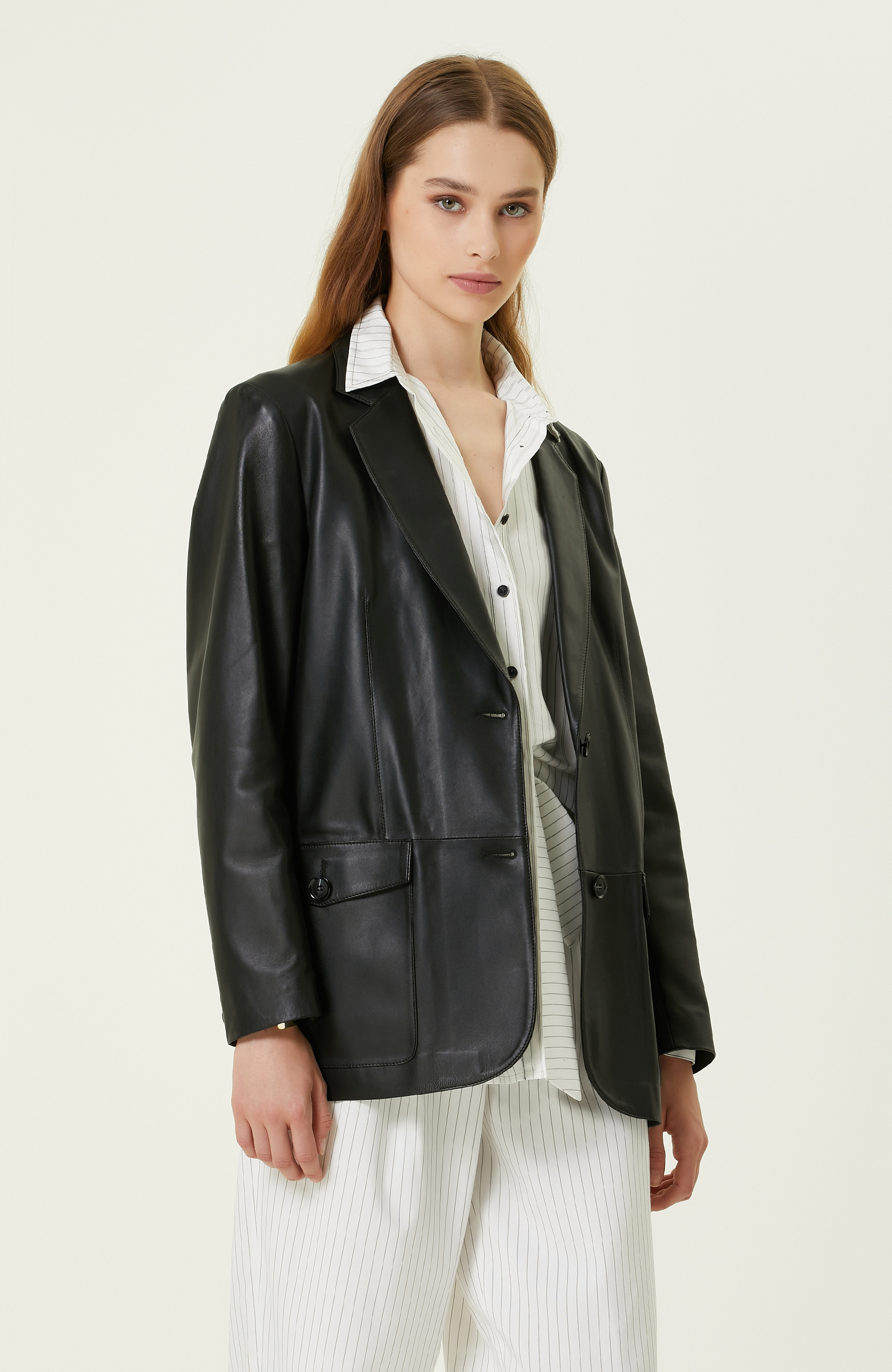 Regular Fit Siyah Deri Ceket