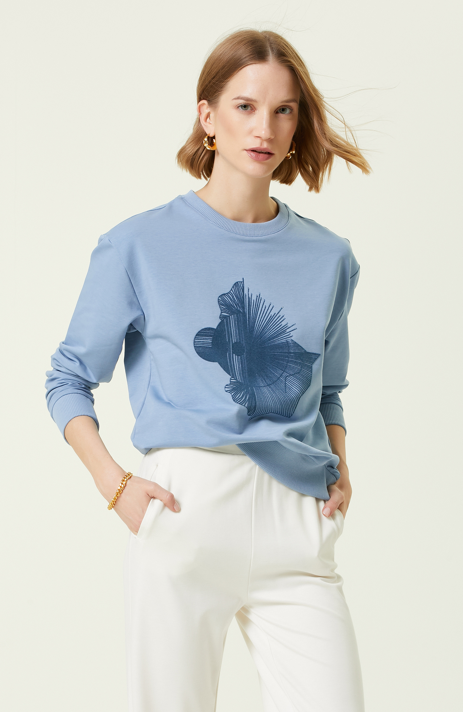 Mavi Örme Sweatshirt Mavi Örme Sweatshirt