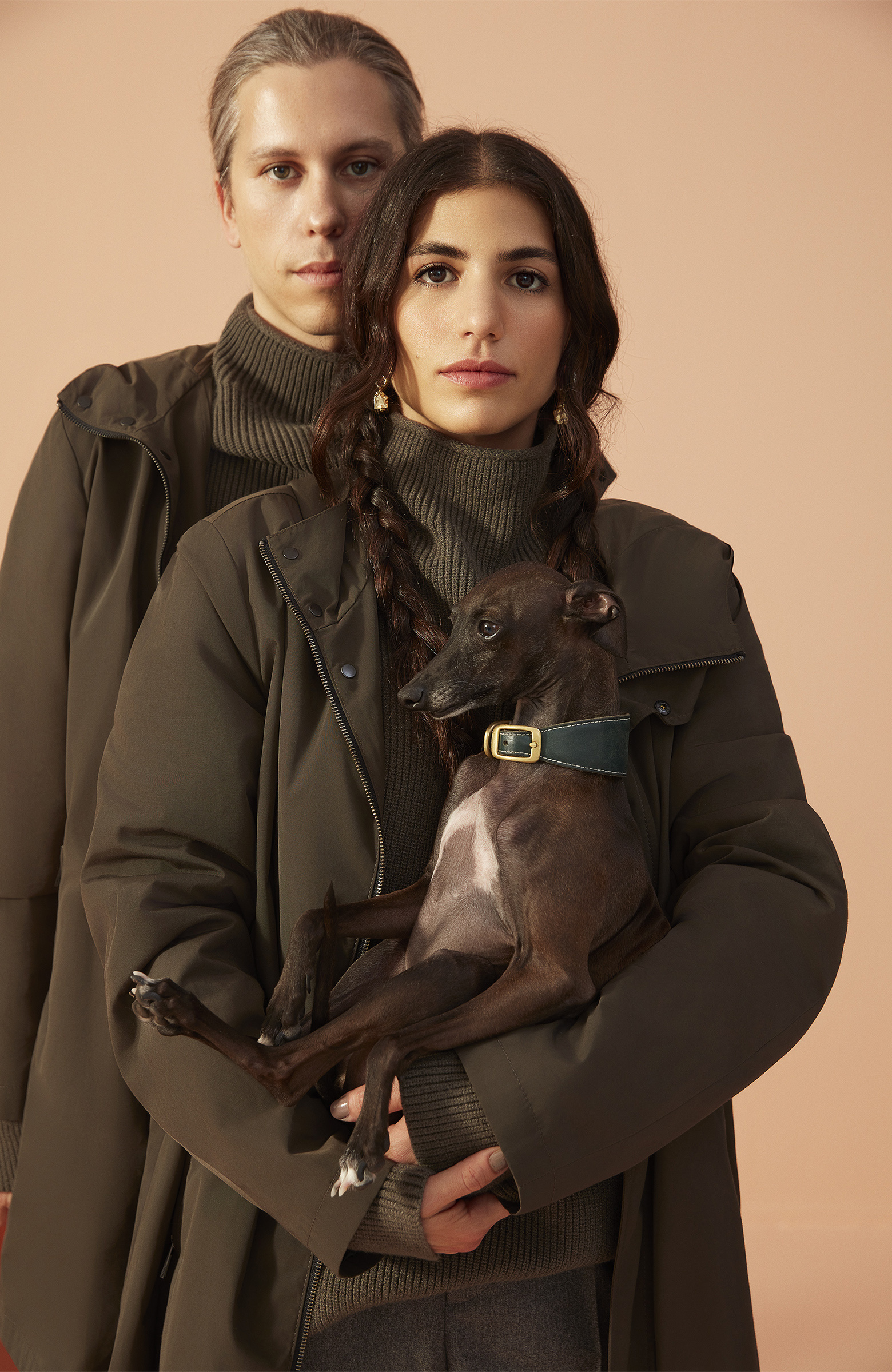 Comfort Fit Haki Pardösü