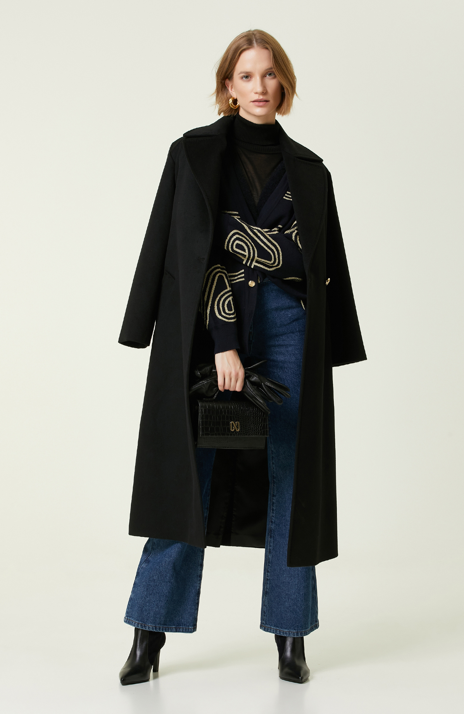 Regular Fit Siyah Manto