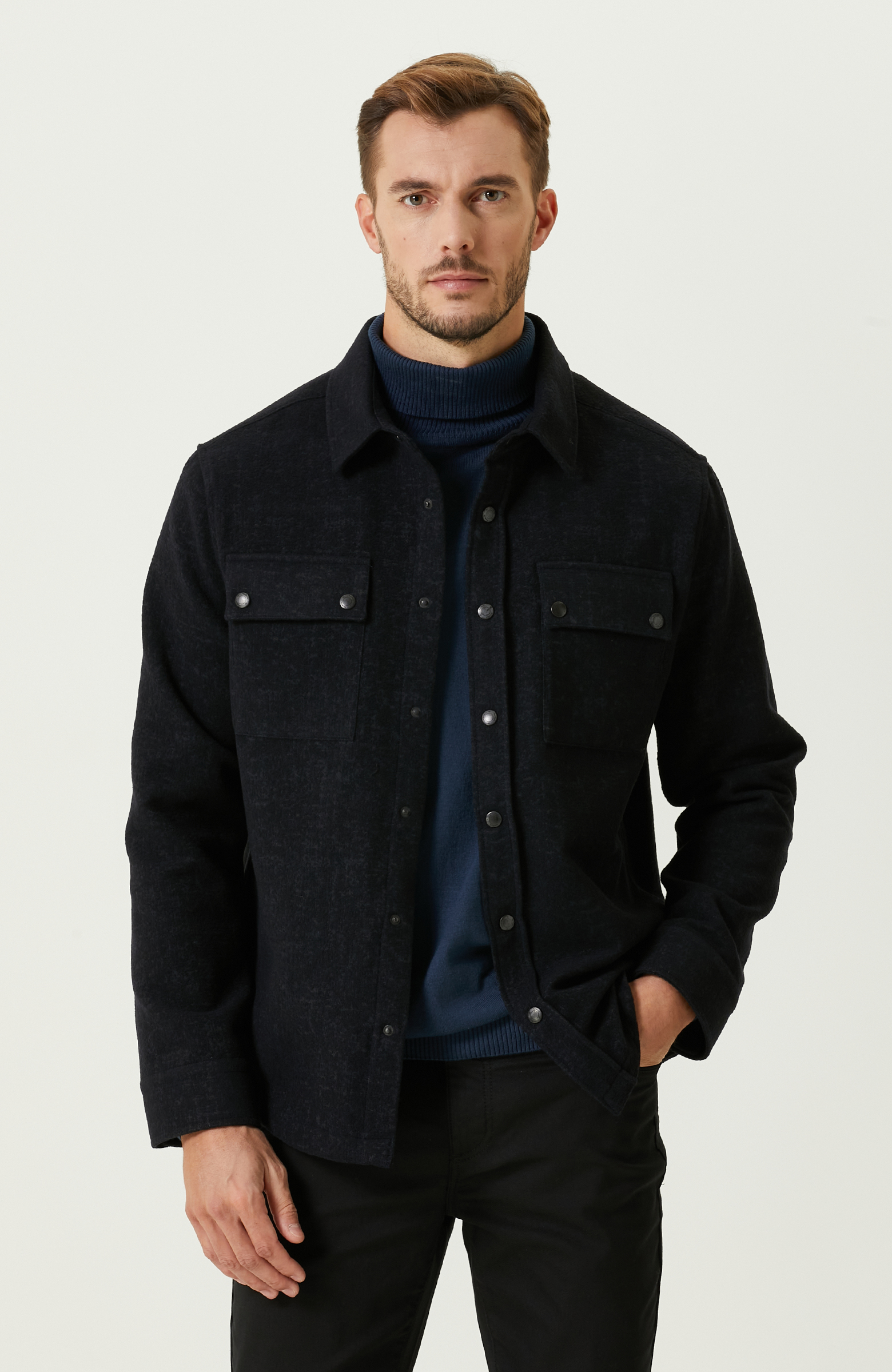 Comfort Fit Lacivert Dokuma Dış Gömlek Comfort Fit Lacivert Dokuma Dış Gömlek