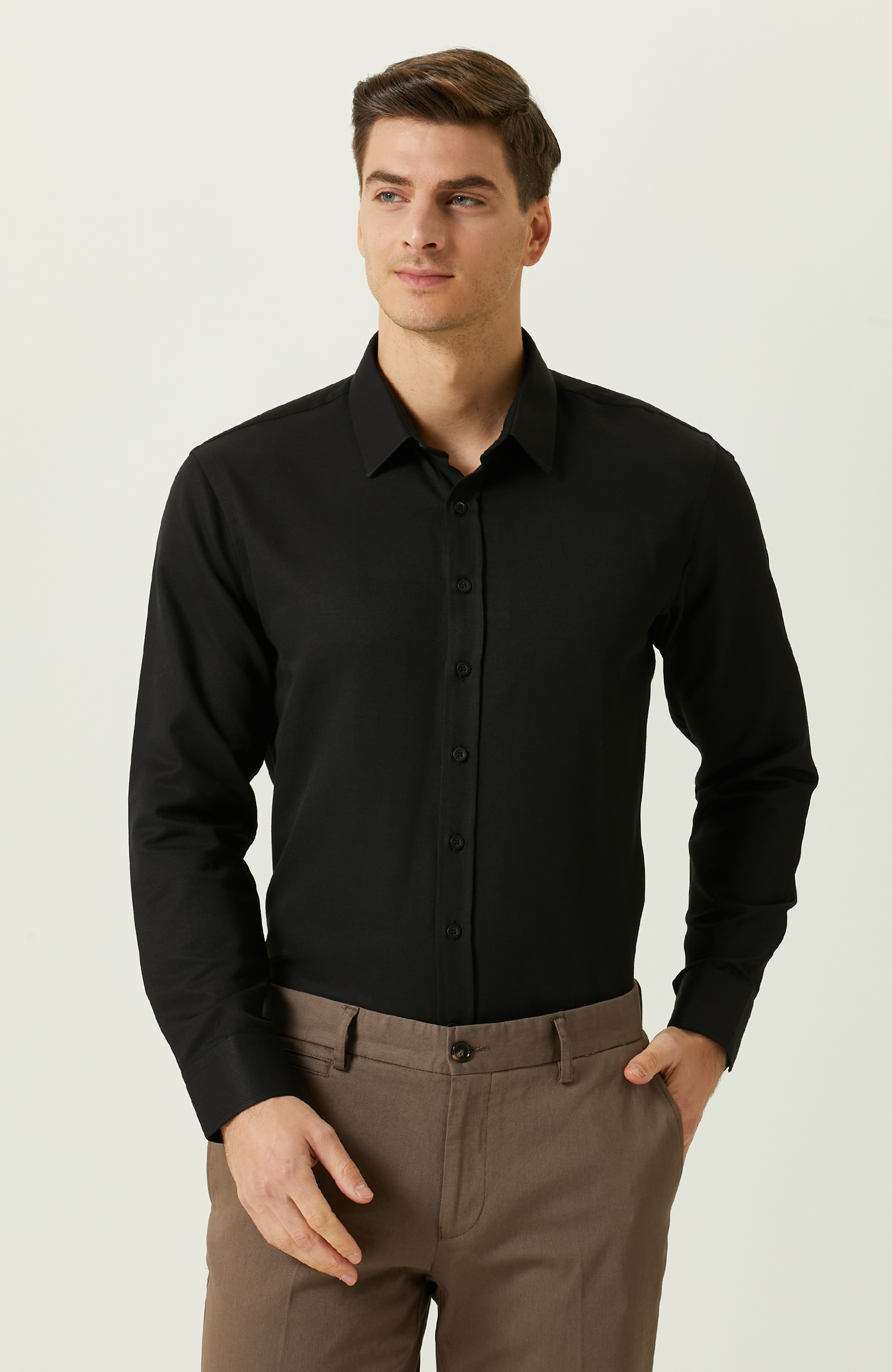 Slim Fit Siyah Basic Diyagonal Gömlek Slim Fit Siyah Basic Diyagonal Gömlek