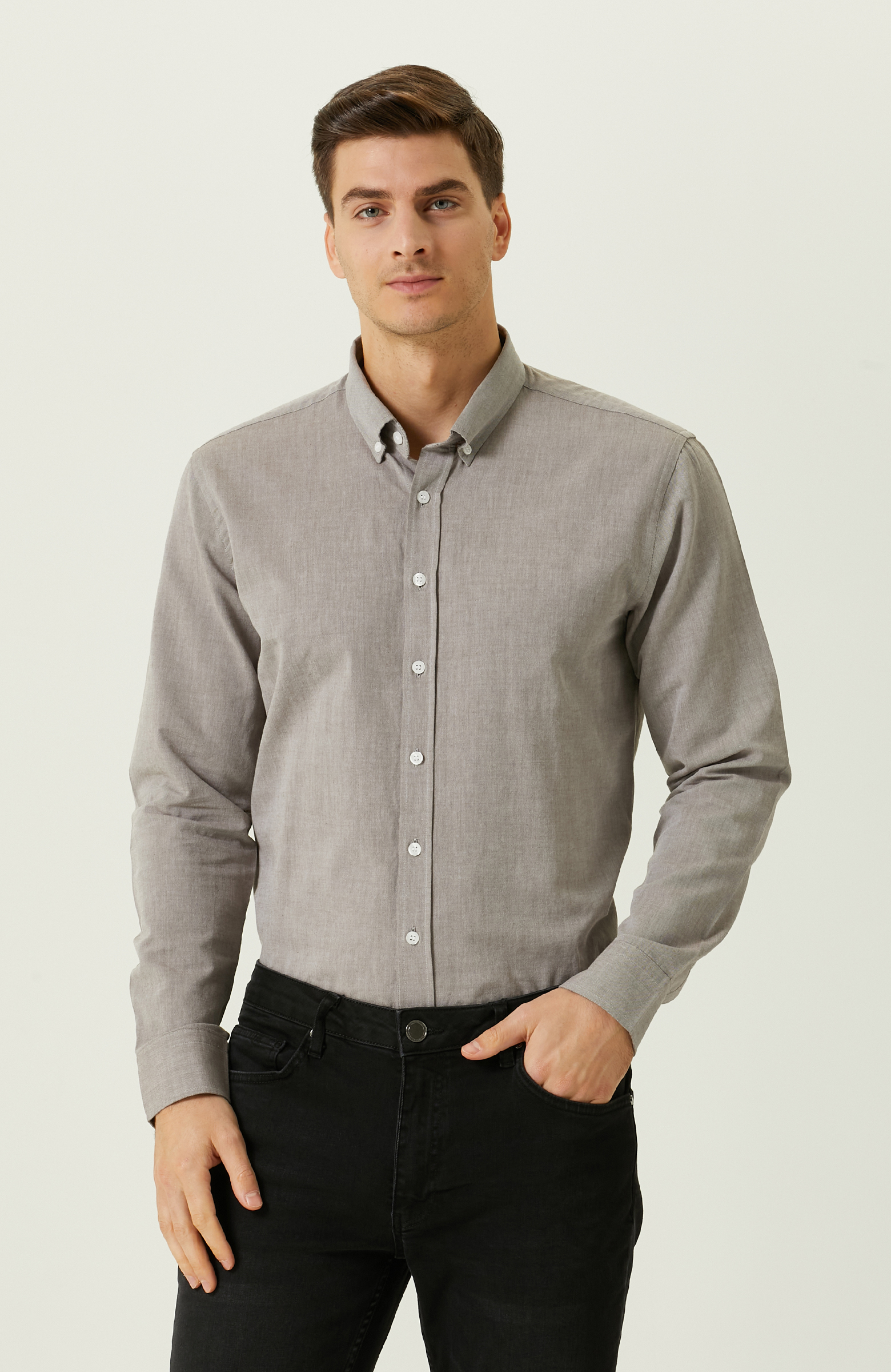 Slim Fit Vizon Nakışlı Basic Oxford Gömlek Slim Fit Vizon Nakışlı Basic Oxford Gömlek