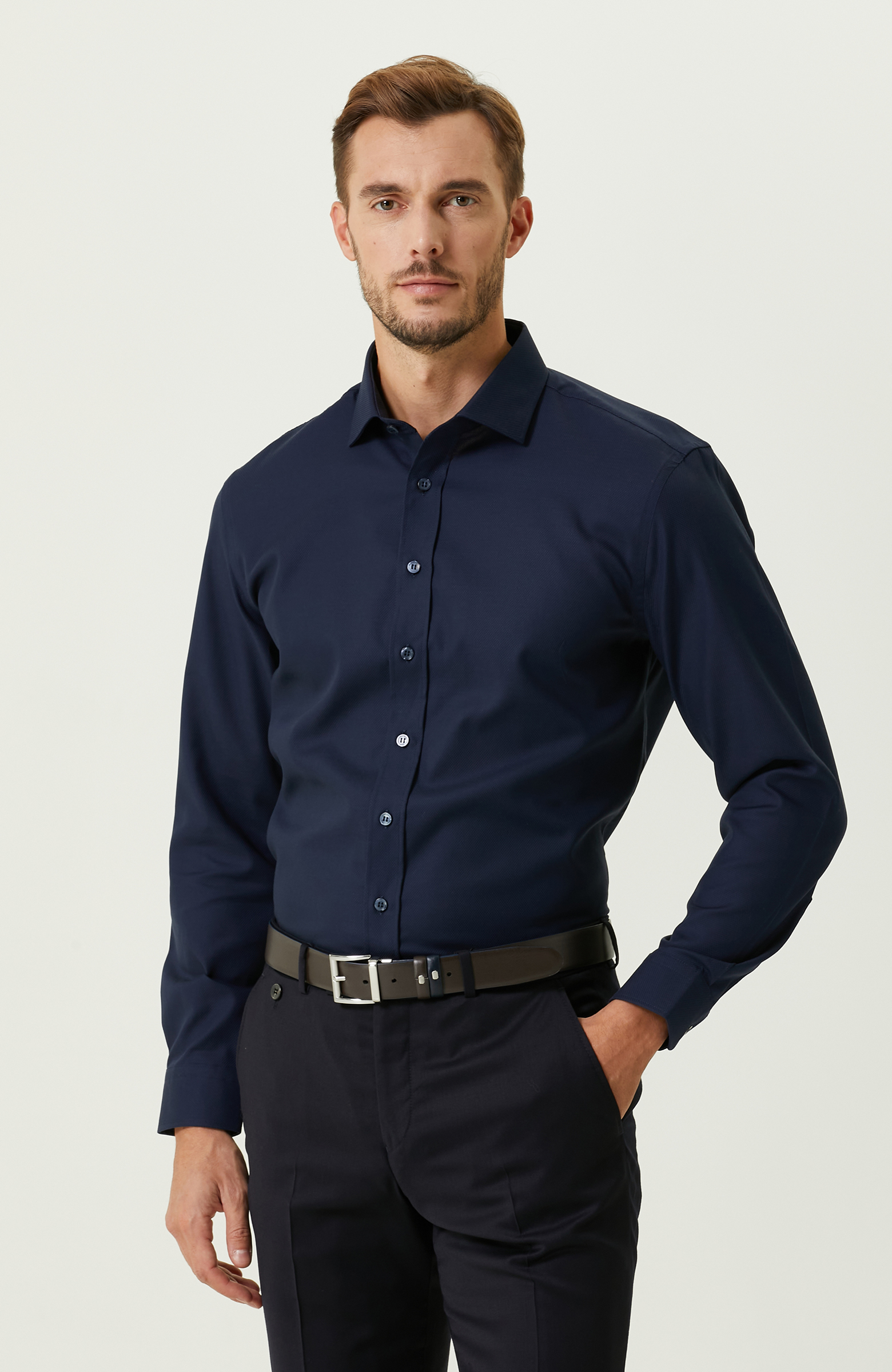 Slim Fit Lacivert Non-iron Armürlü Pamuk Gömlek Slim Fit Lacivert Non-iron Armürlü Pamuk Gömlek