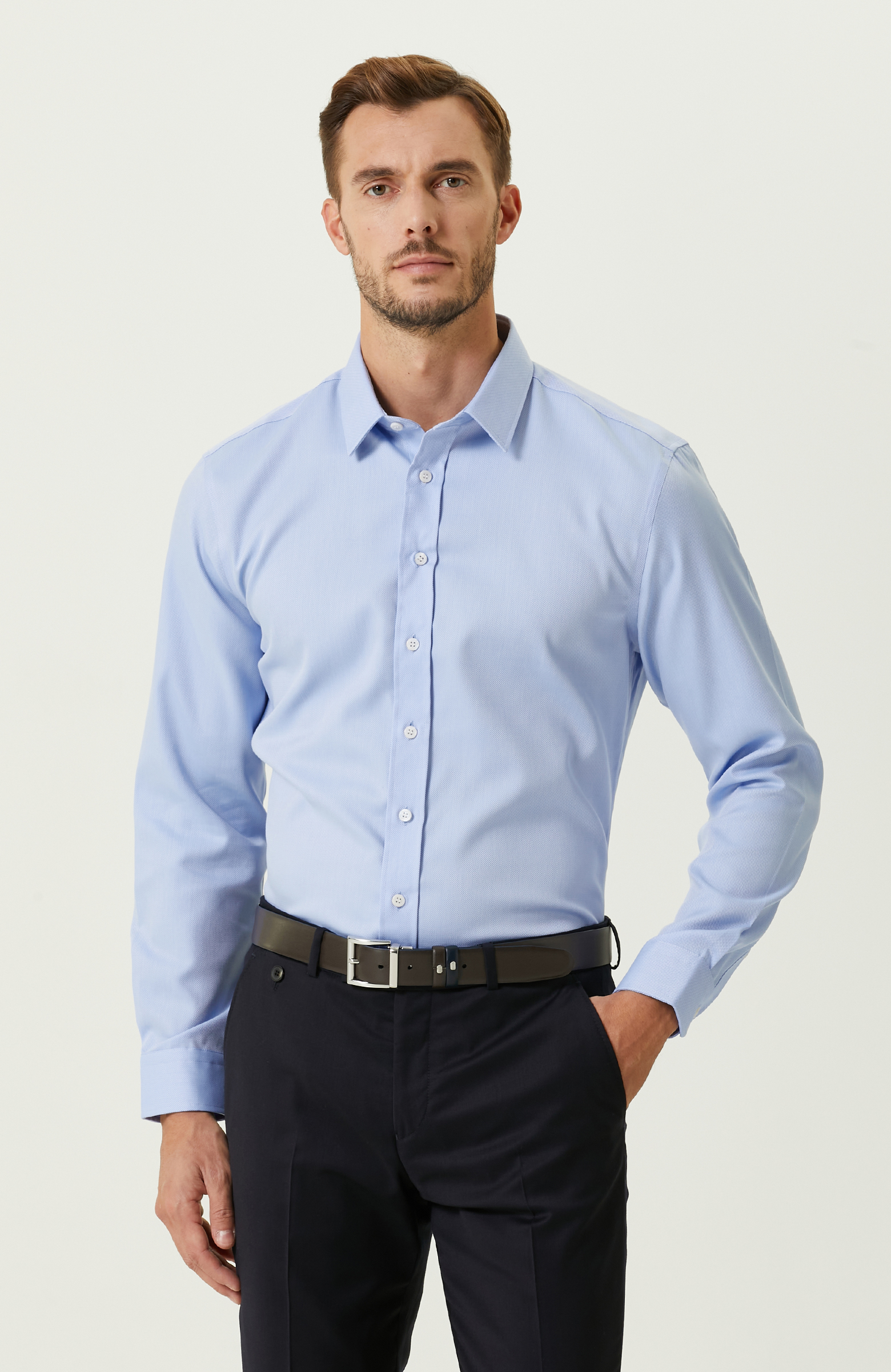 Slim Fit Açık Mavi Balıksırtı Non-iron Pamuk Gömlek Slim Fit Açık Mavi Balıksırtı Non-iron Pamuk Gömlek