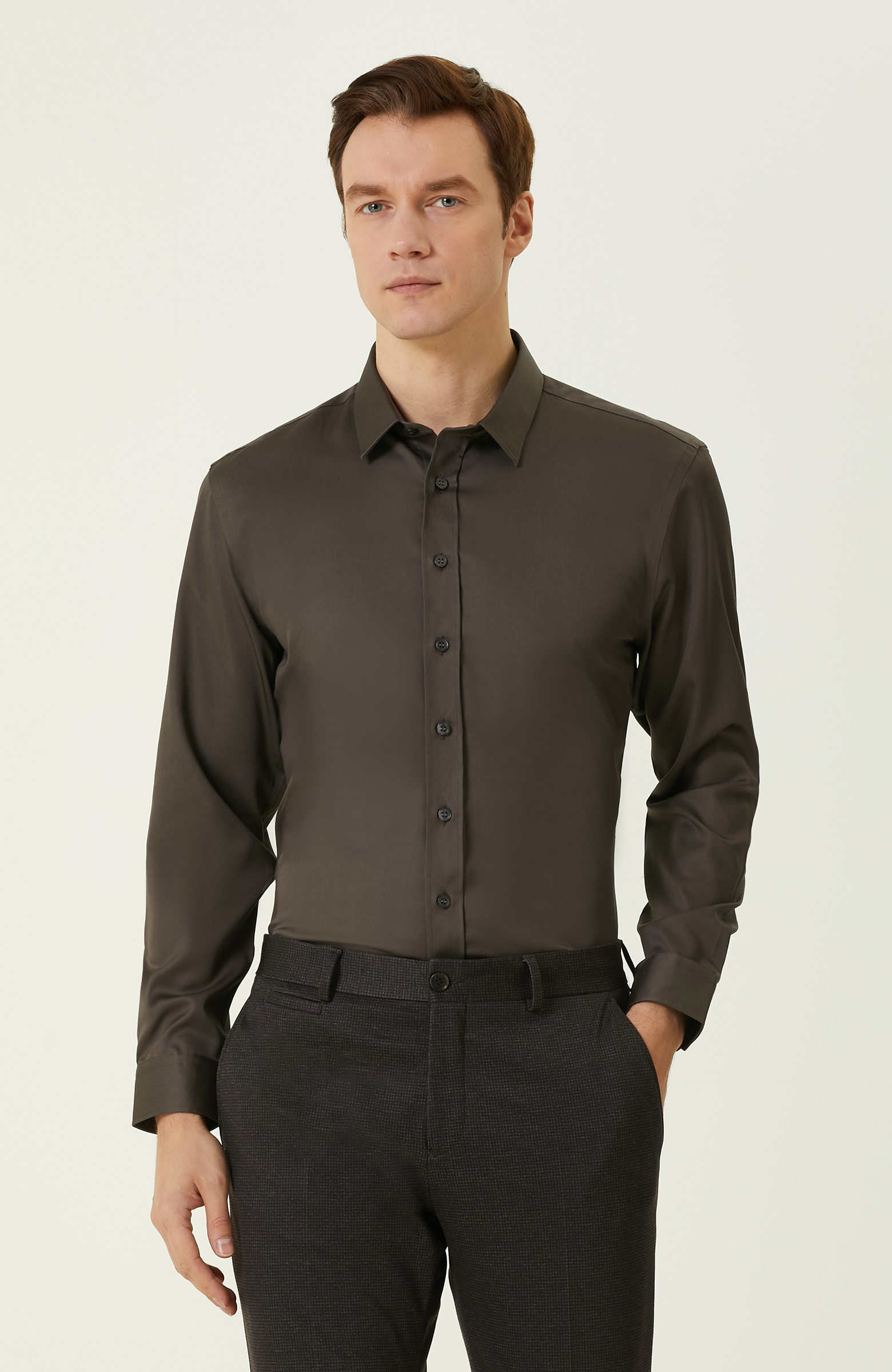 Slim Fit Vizon Non-iron Saten Gömlek Slim Fit Vizon Non-iron Saten Gömlek