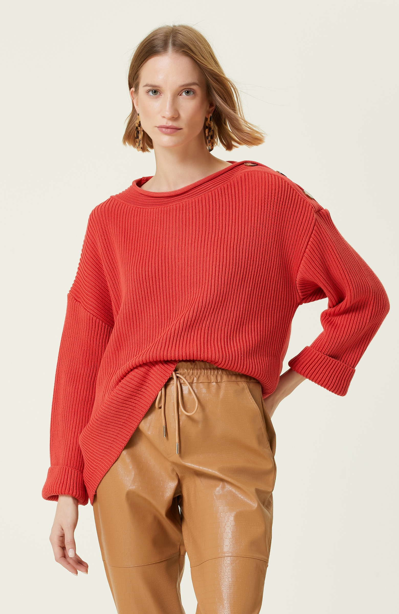 Basic Fit Kiremit Kazak