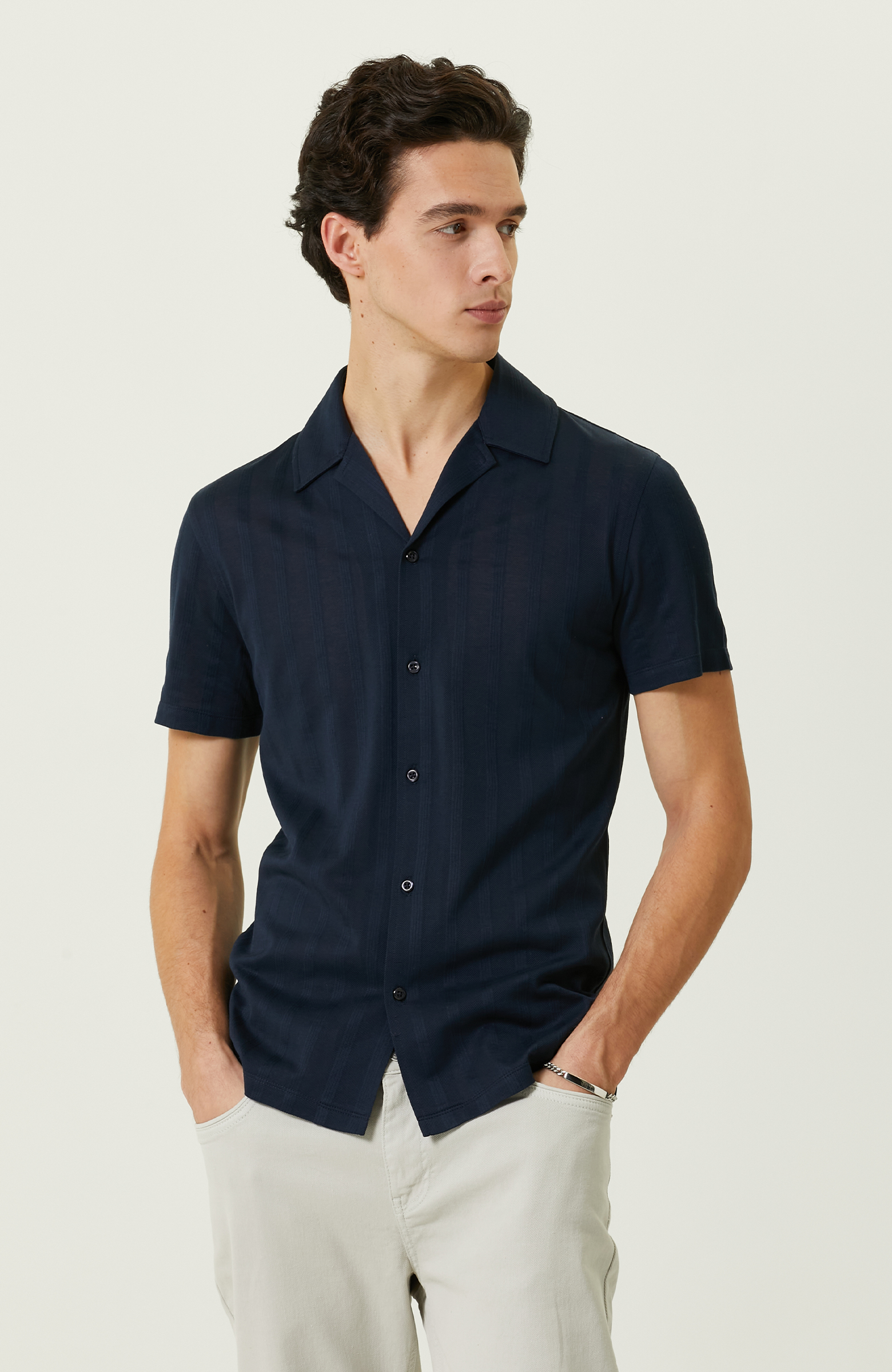 Lacivert Slim Fit Gömlek Lacivert Slim Fit Gömlek