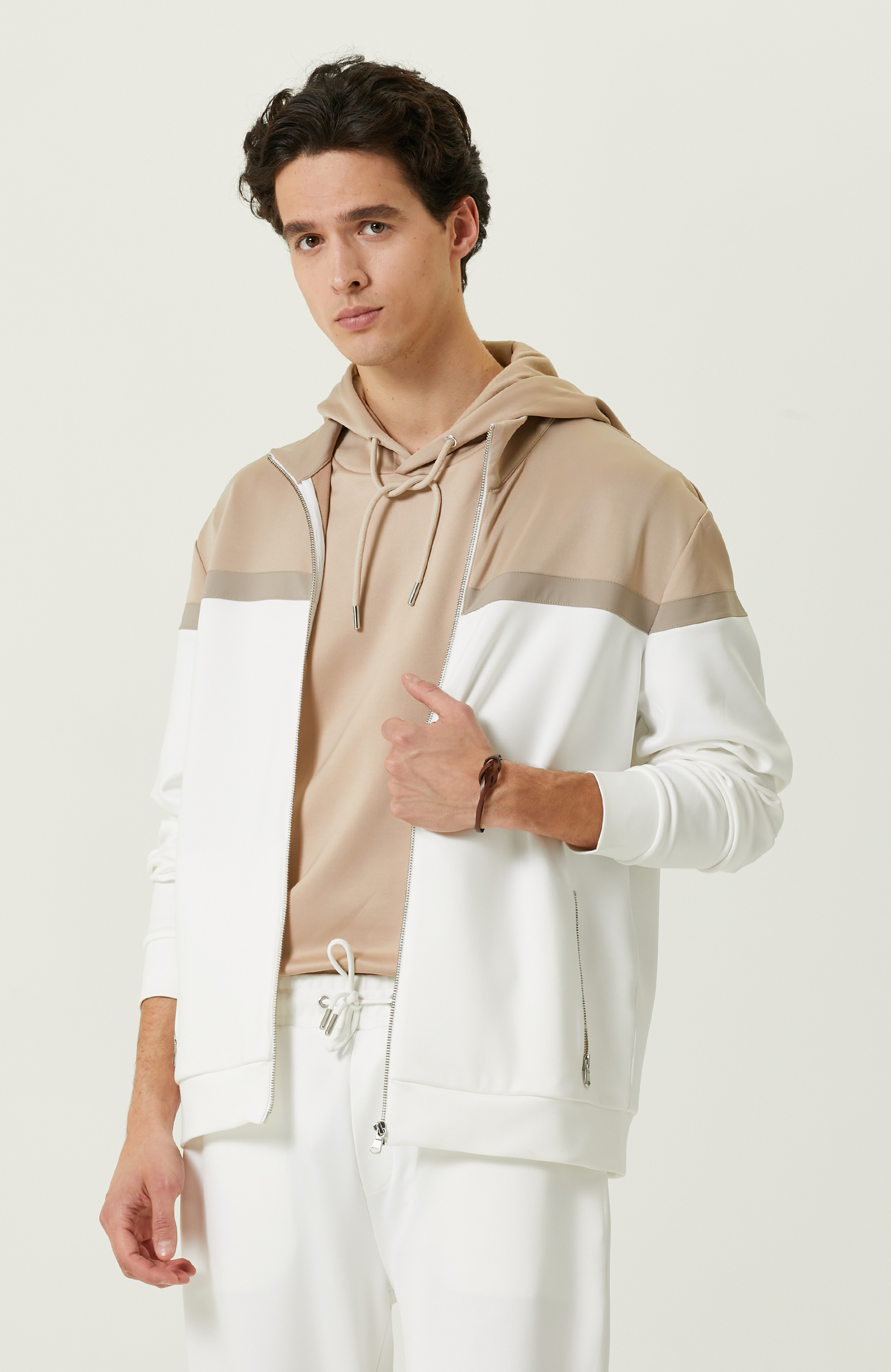 Camel Dik Yaka Slim Fit Sweatshirt Camel Dik Yaka Slim Fit Sweatshirt