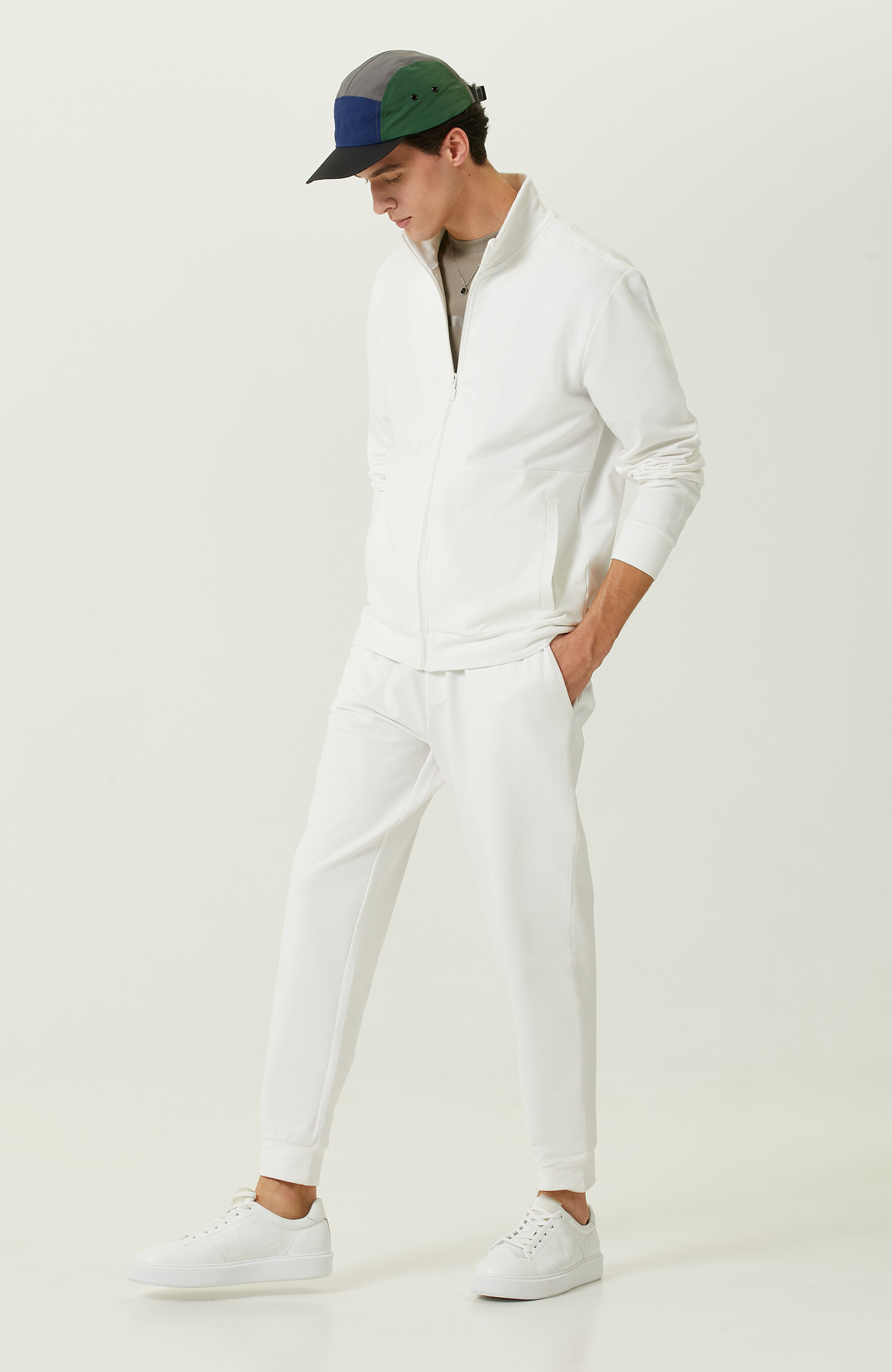 Ekru Slim Fit Eşofman Ekru Slim Fit Eşofman
