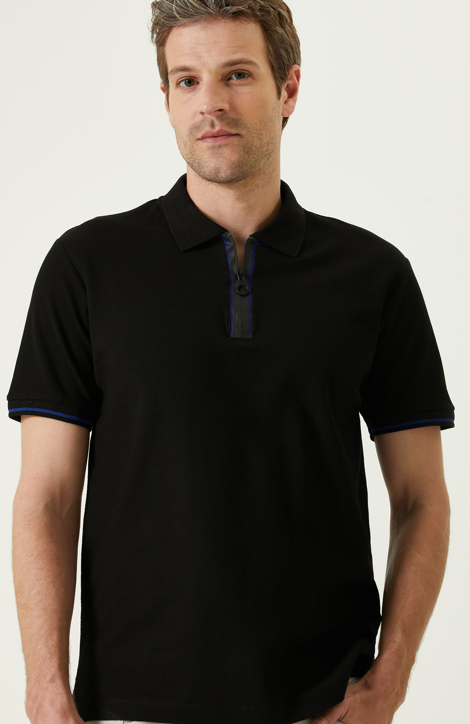 Siyah Örme Kısa Kollu Polo Yaka T-Shirt