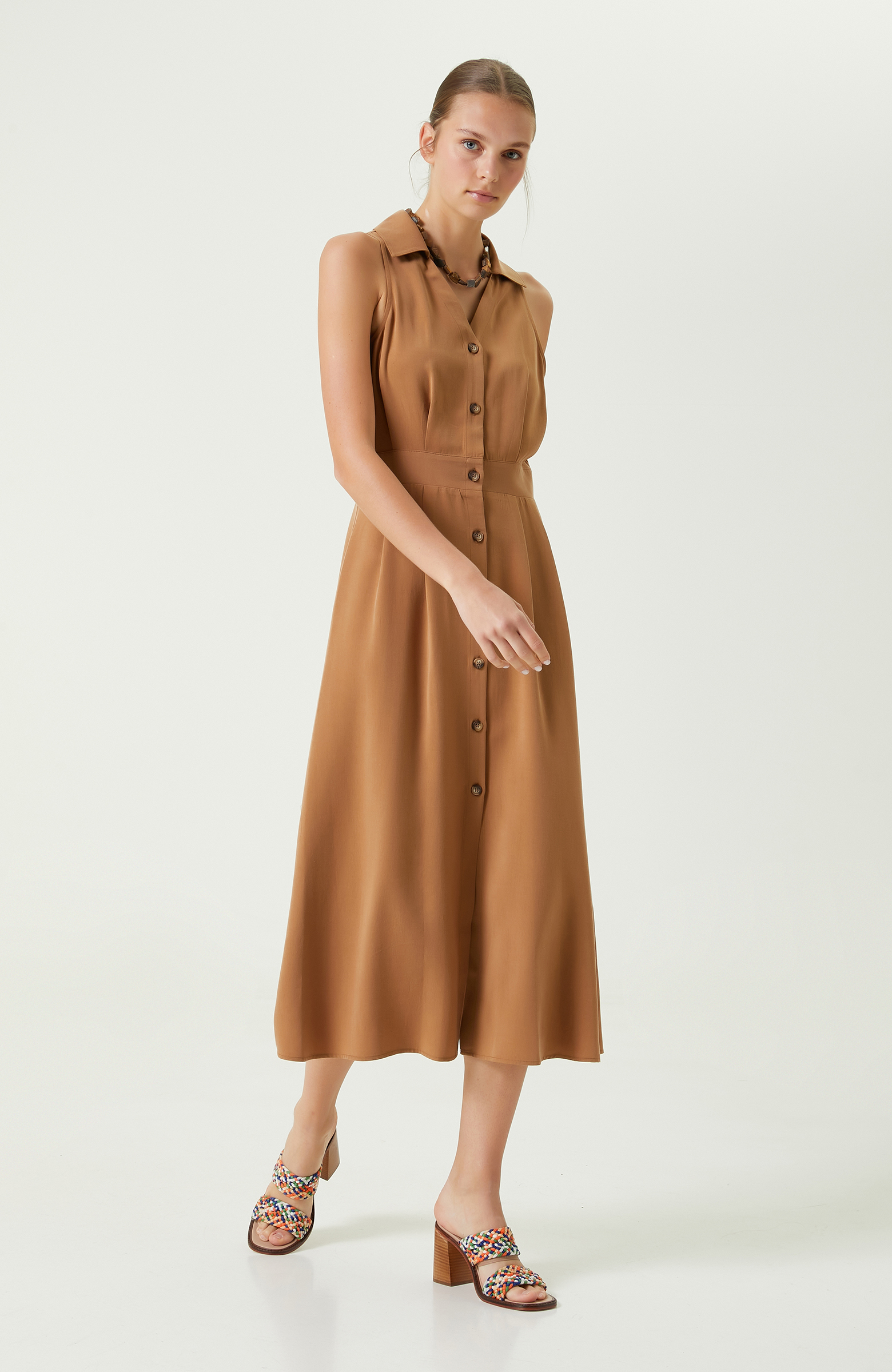Midi Boy Camel Kolsuz Elbise Midi Boy Camel Kolsuz Elbise