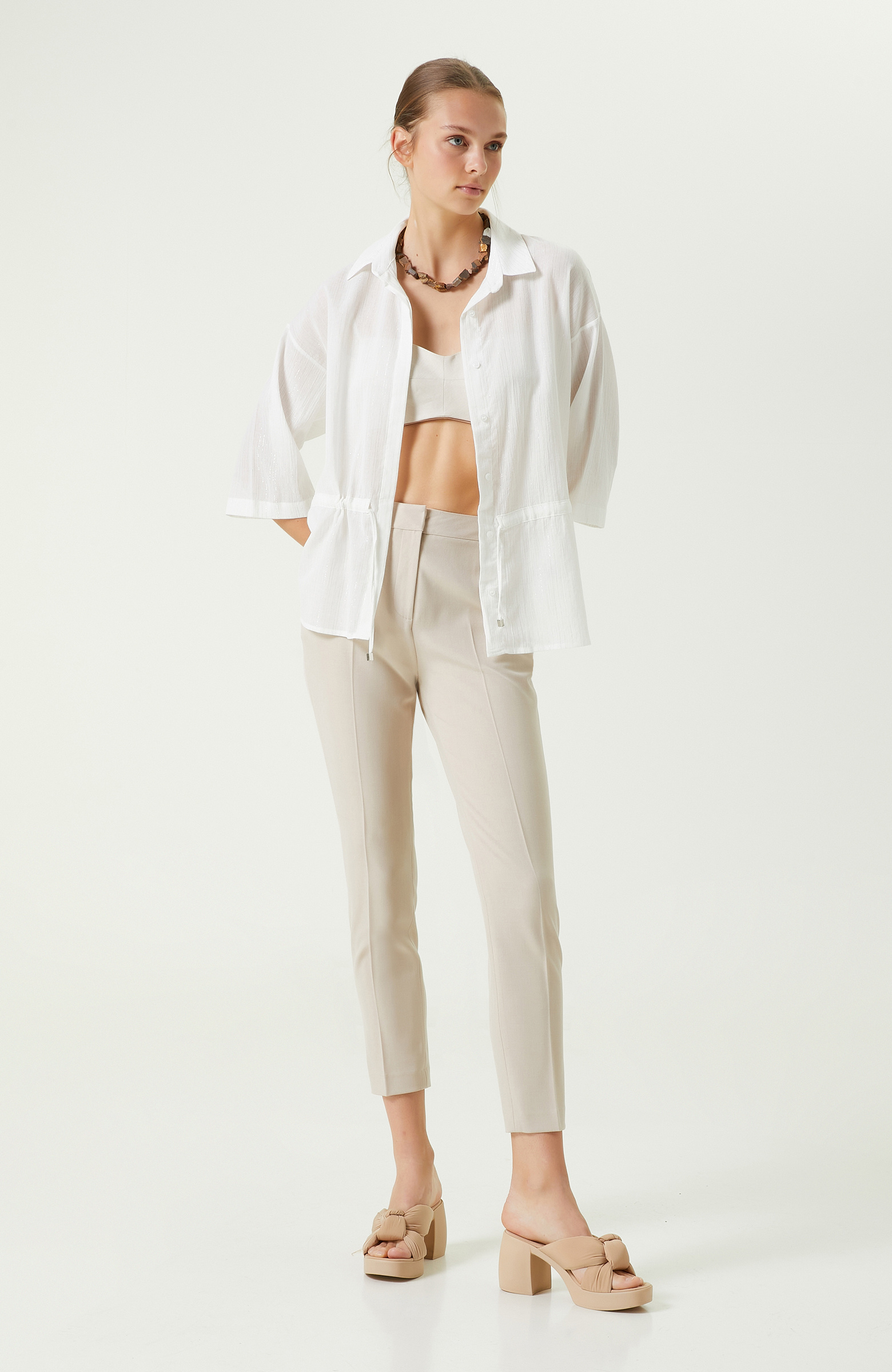 Taş Rengi Dar Paça Yüksek Belli Pantolon