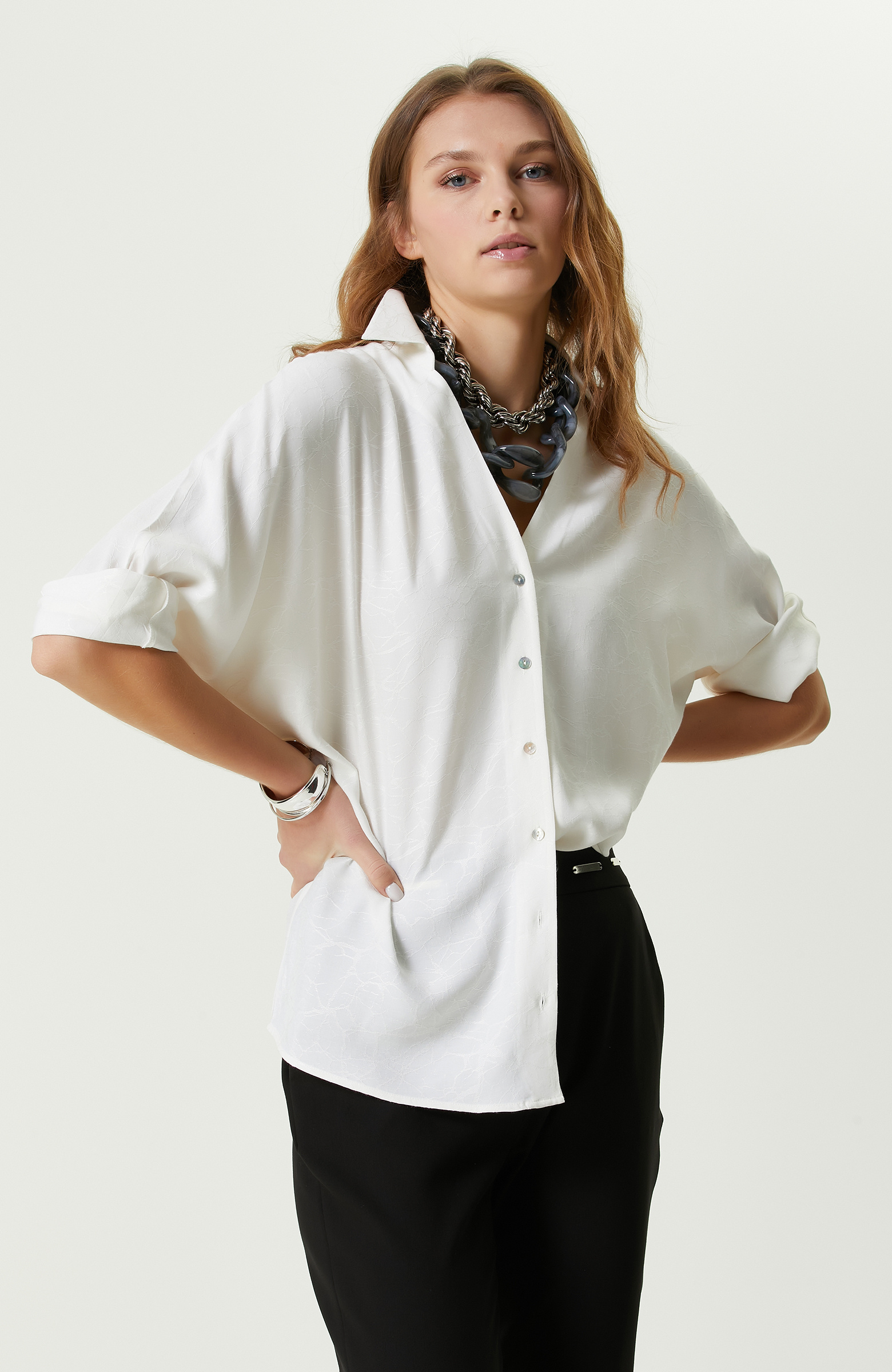 Ekru Truvakar Kol Çizgili Gömlek