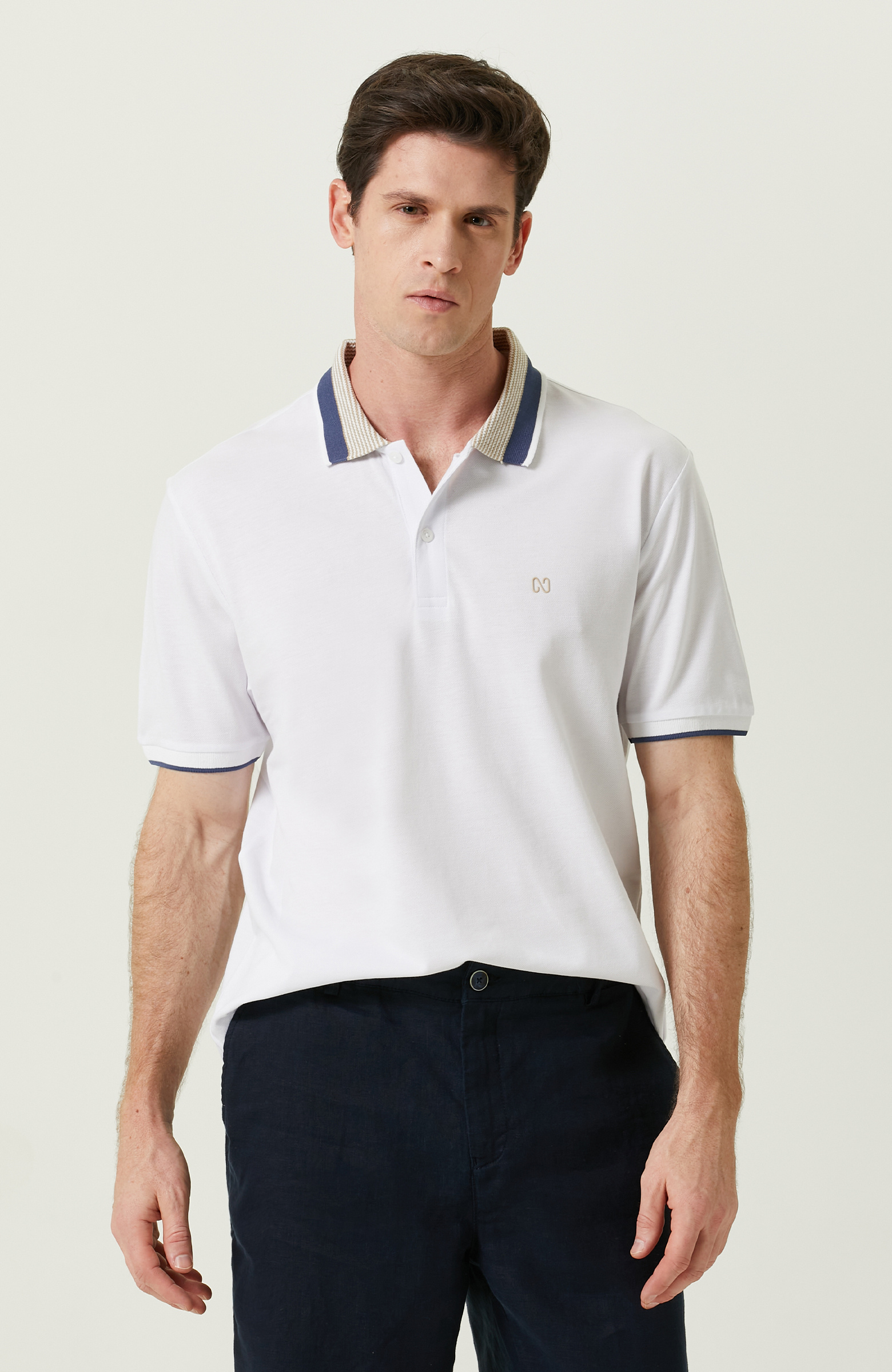 Beyaz Kısa Kollu Polo Yaka Tshirt