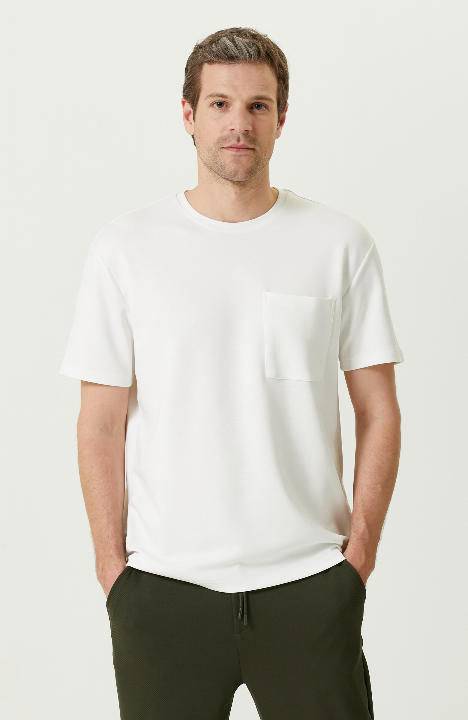 Ekru Bisiklet Yaka Penye T-Shirt