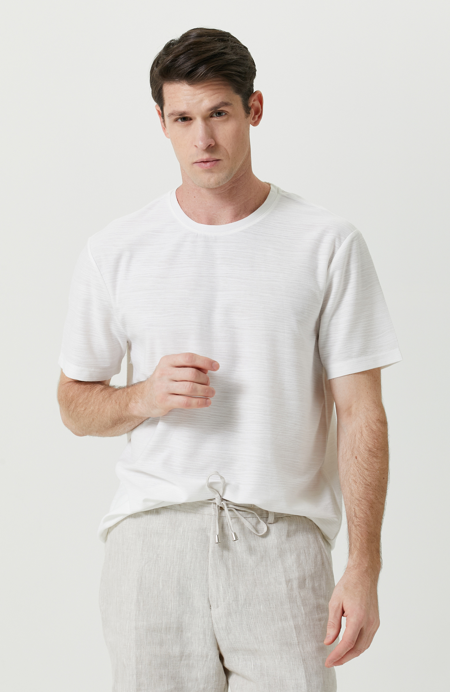 Ekru Kısa Kollu Tshirt