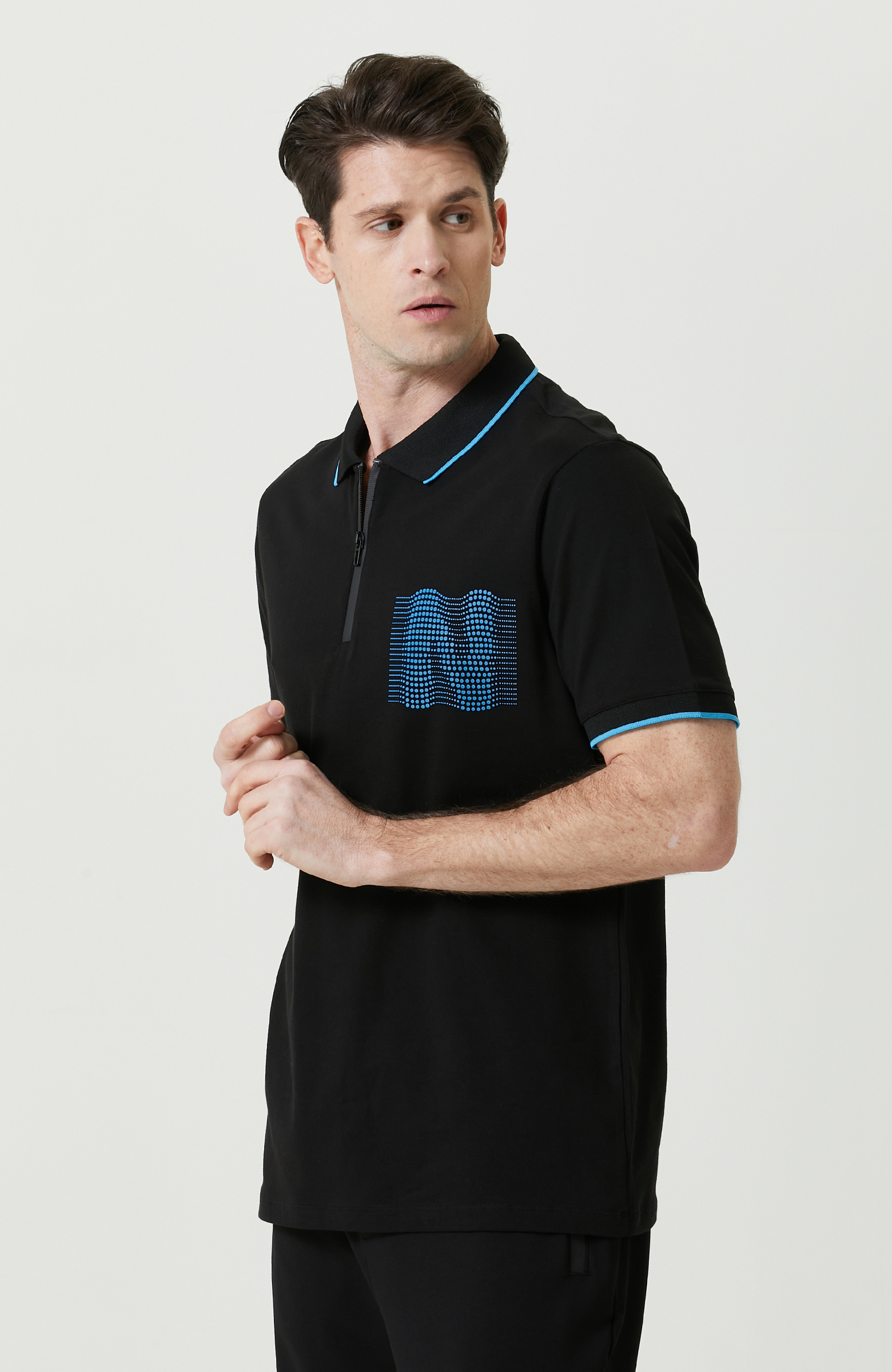 Siyah Polo Yaka Kısa Kollu Tshirt