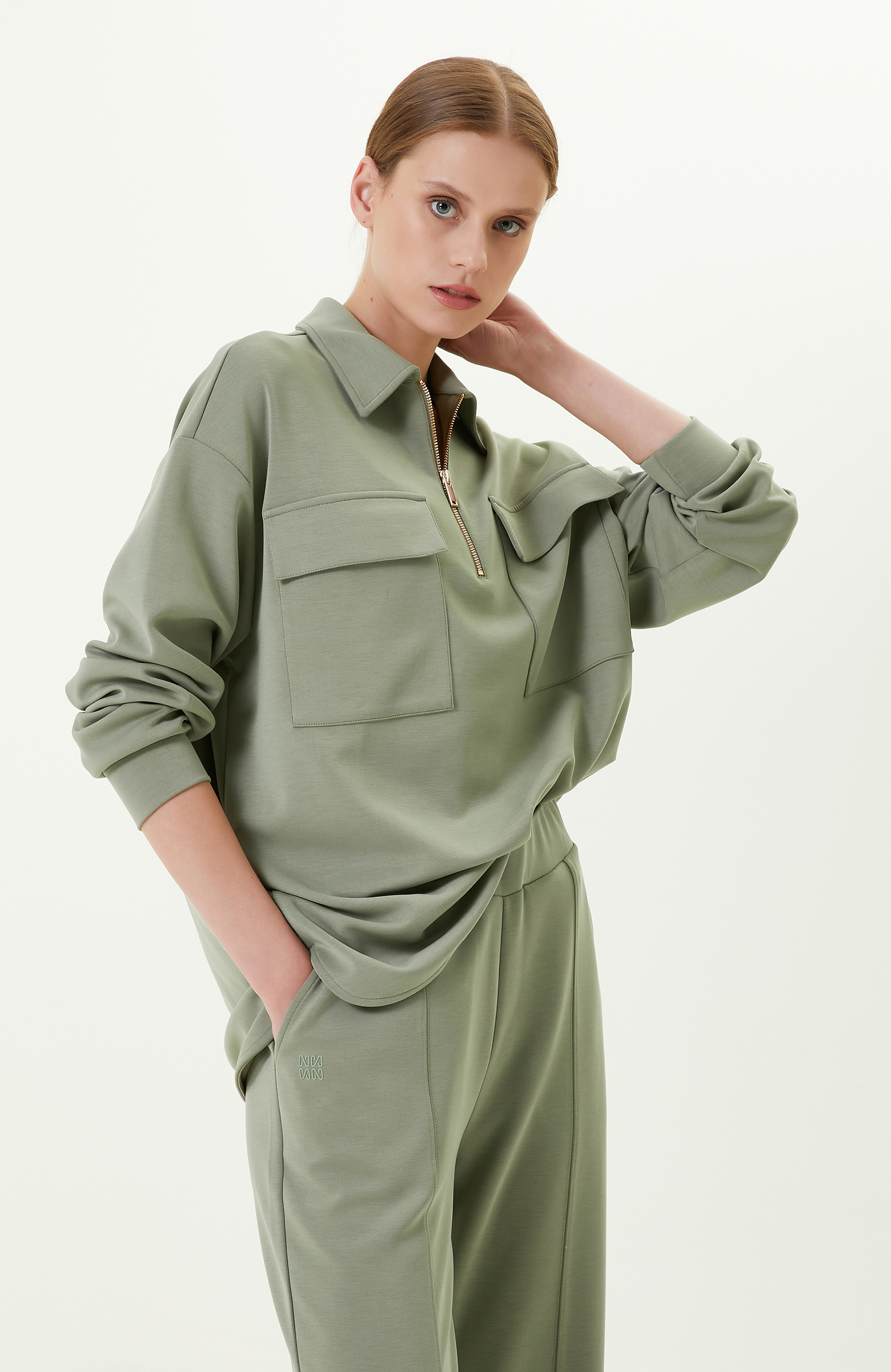 Cep Detaylı Açık Haki Sweatshirt