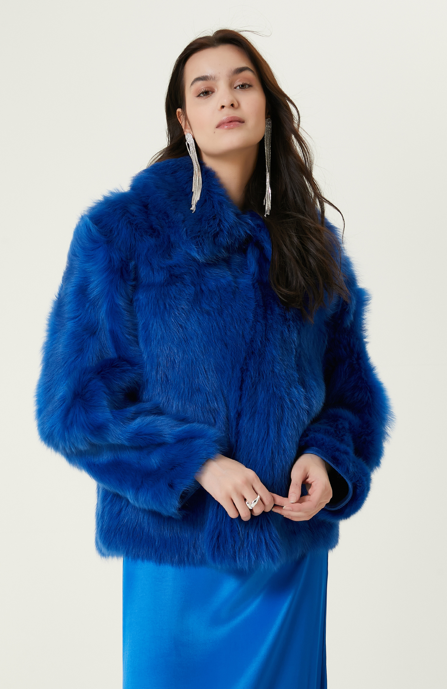 Saks Çift Taraflı Deri Kaban Saks Çift Taraflı Deri Kaban