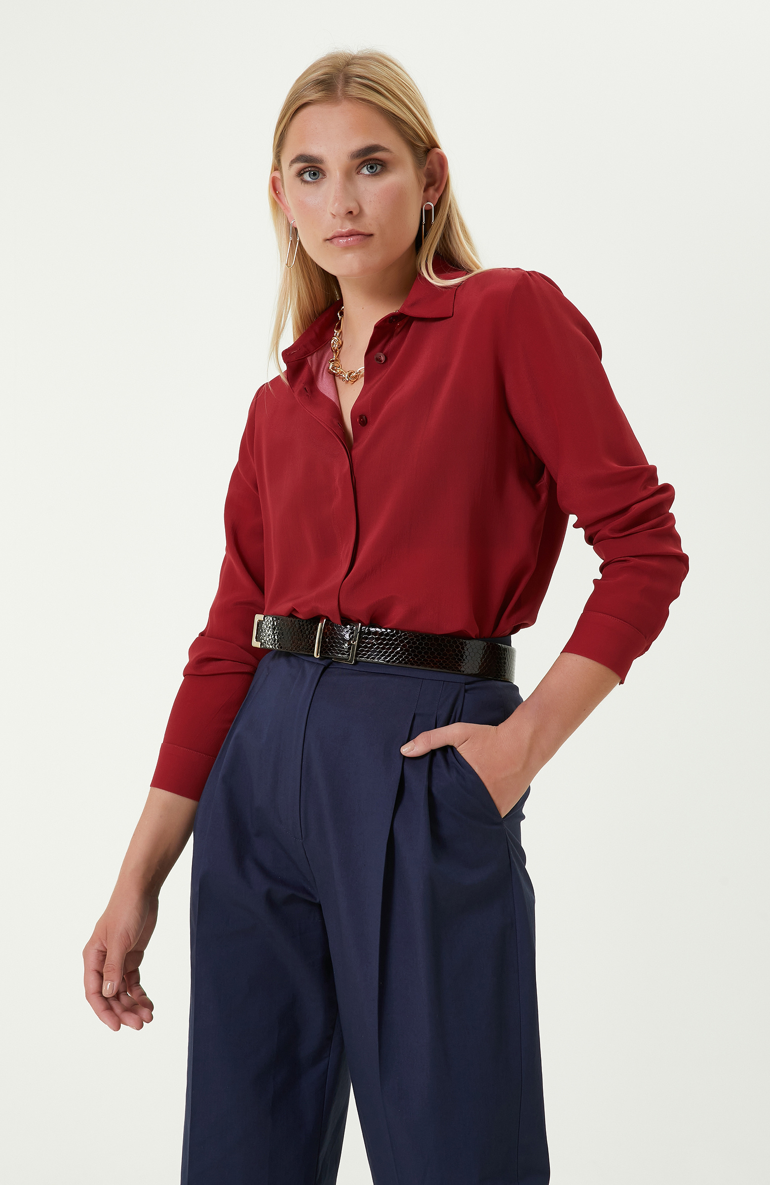 Limited Kırmızı İpek Gömlek