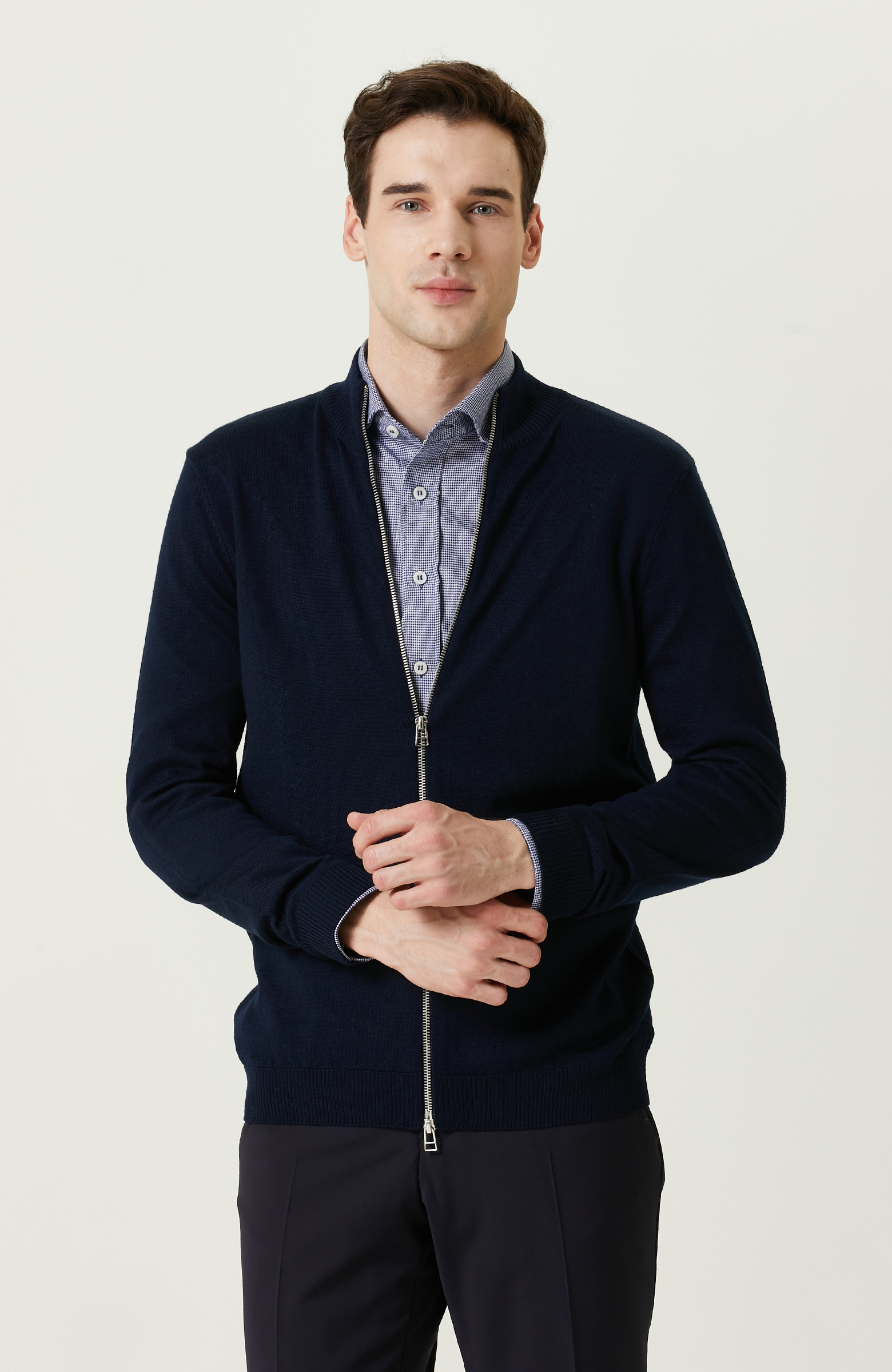 Lacivert Dik Yaka Cepsiz Hırka