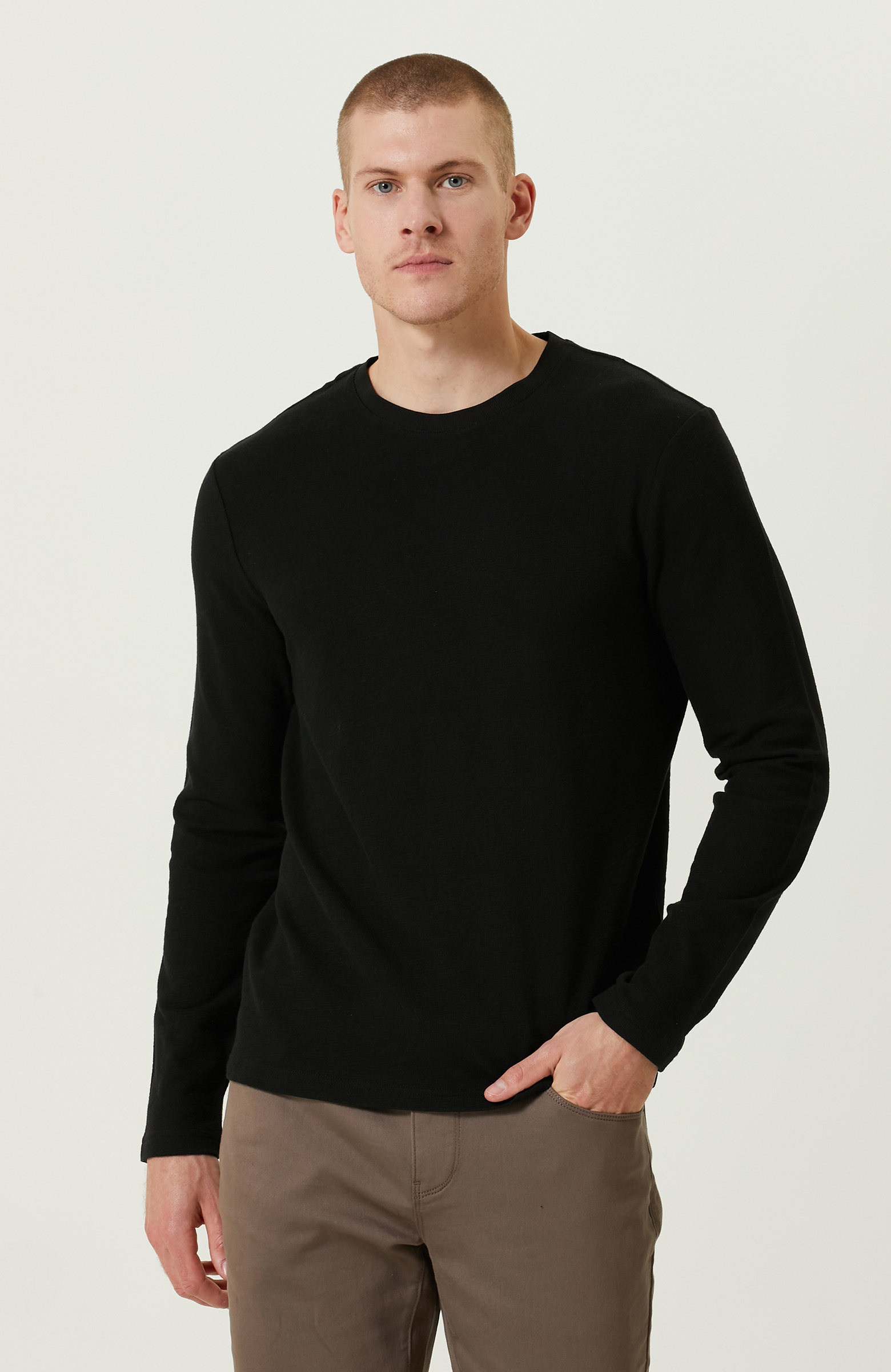 Siyah Pamuklu Uzun Kollu Tshirt