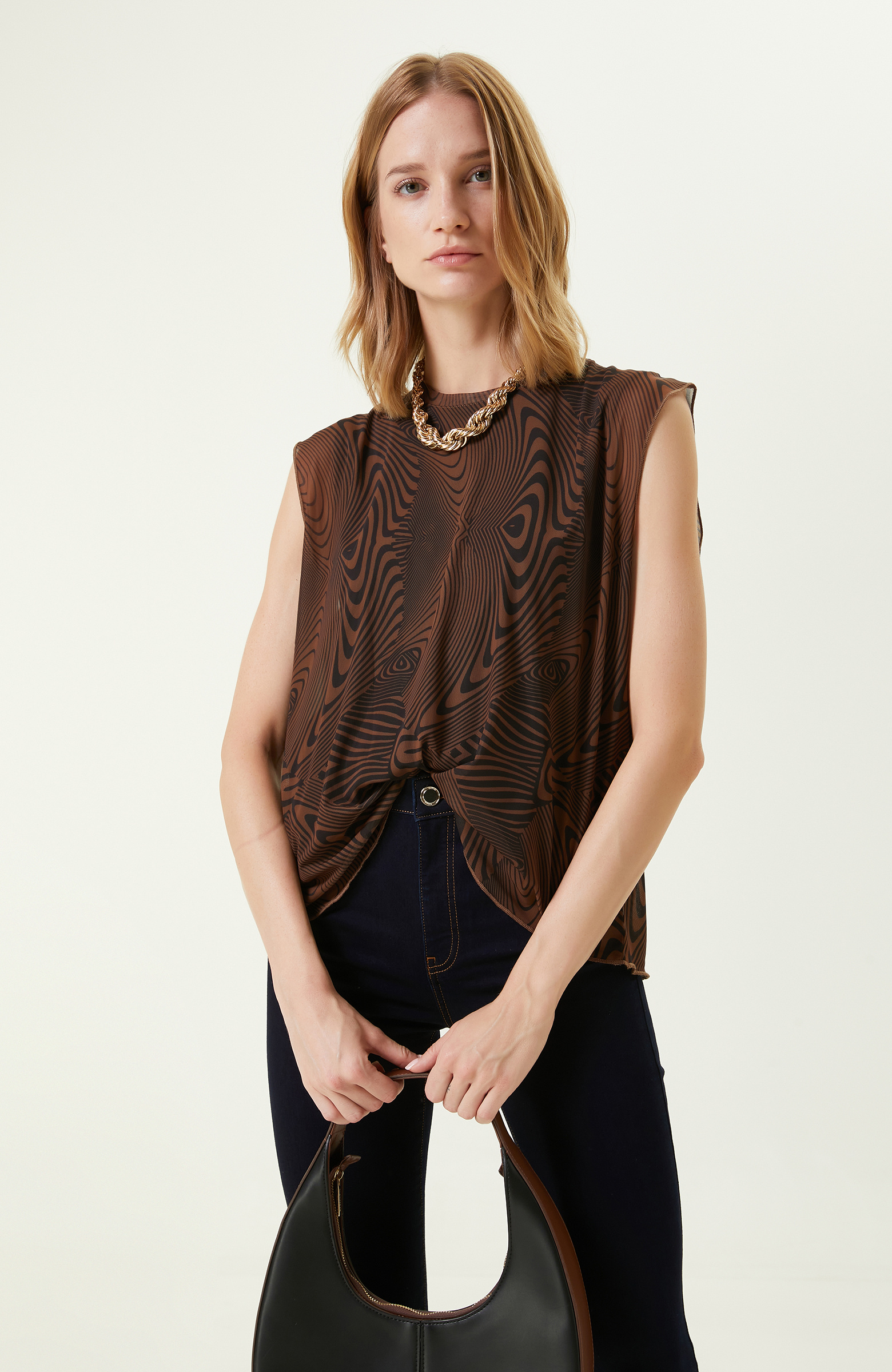 Kahverengi Tül Garnili Tshirt