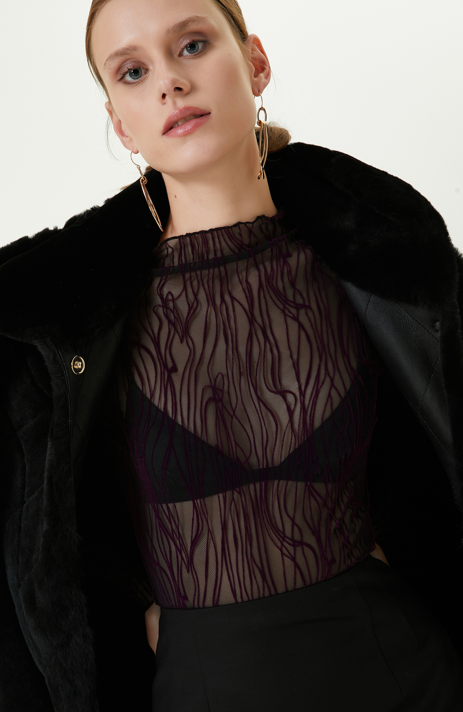 Siyah Mor Desenli Uzun Kollu Bluz