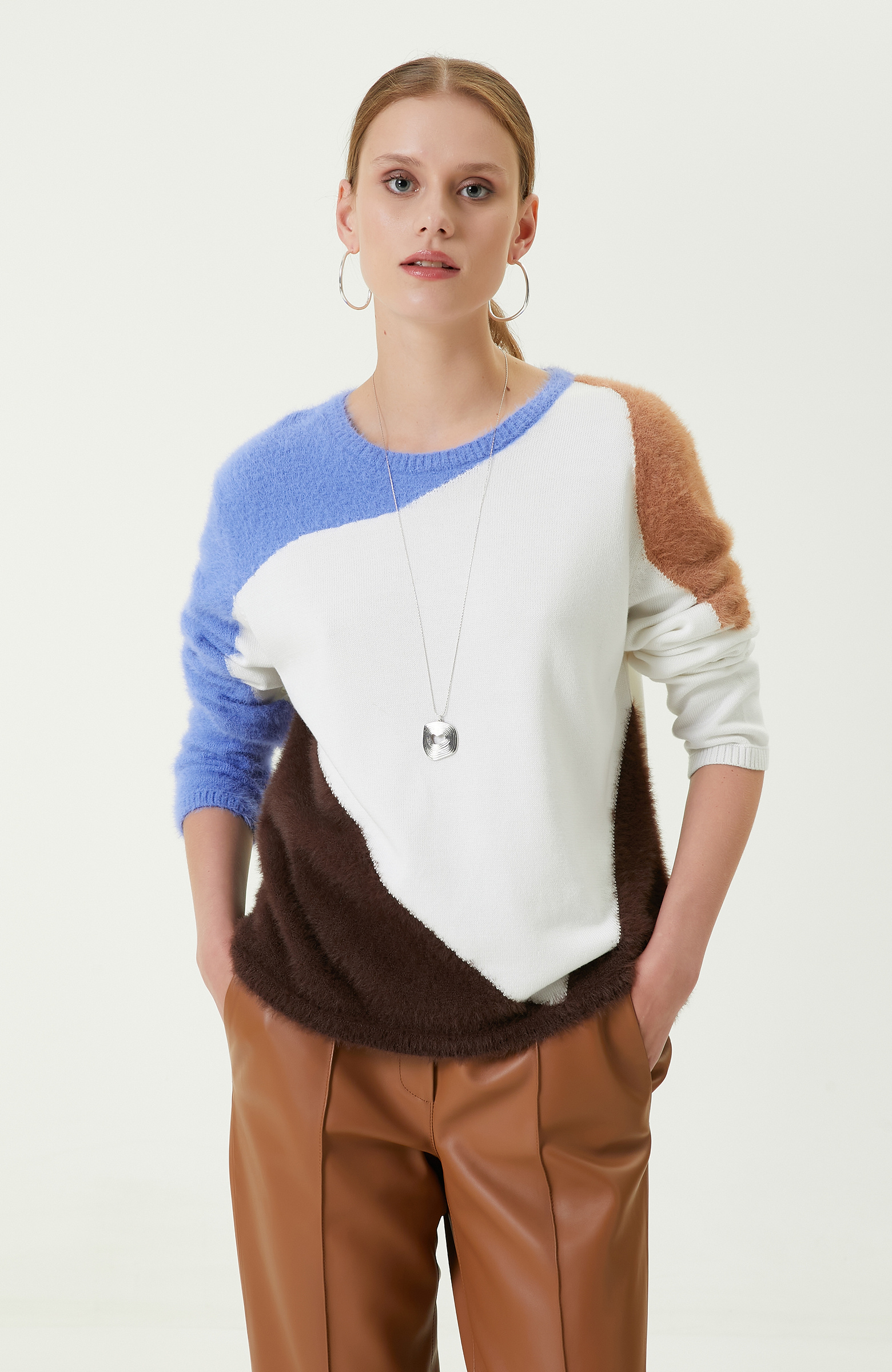 Renkli Desenli Bisiklet Yaka Triko Kazak