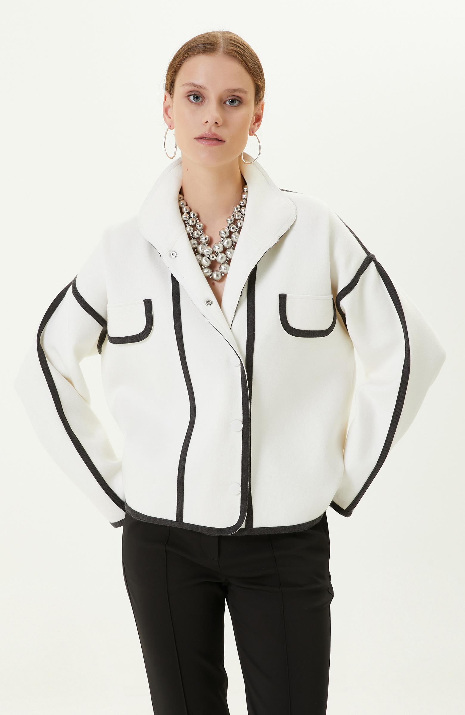 Kemik Dik Yaka Triko Ceket